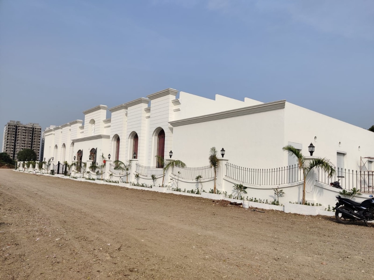 RATNA VILAS PALACE 𝗕𝗢𝗢𝗞 Rajkot Hotel