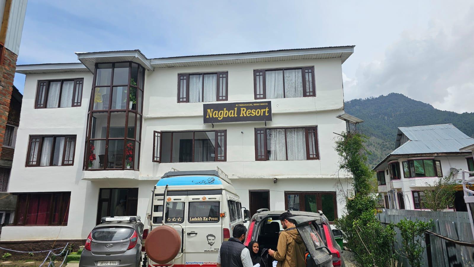 Nagbal Resort 𝗕𝗢𝗢𝗞 Pahalgam Resort