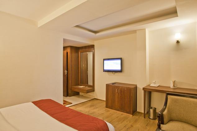 Deluxe Room 2