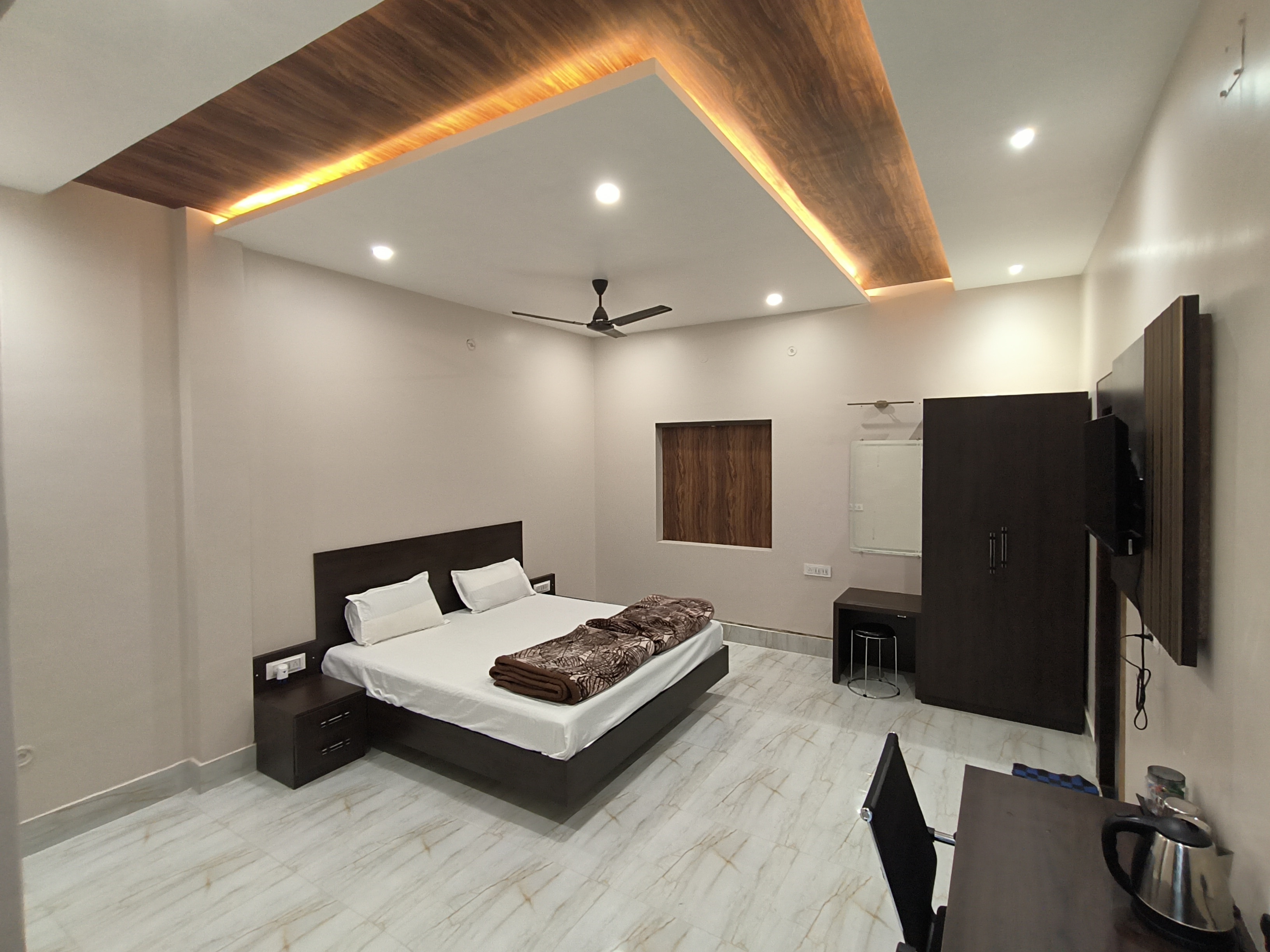 Mandakini Homestay 𝗕𝗢𝗢𝗞 Varanasi Homestay