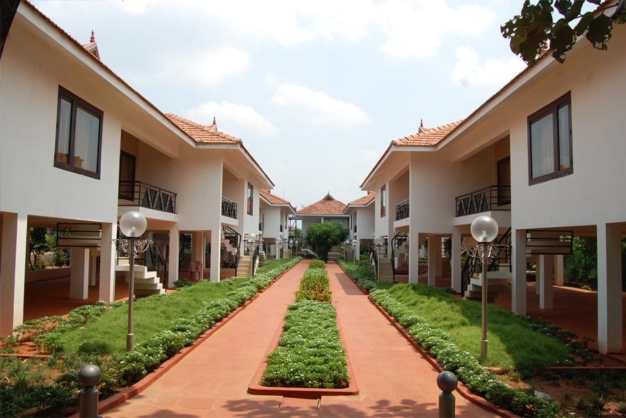 The Kuttalam Heritage, Kutralam Start From AED 117 per night - Price ...