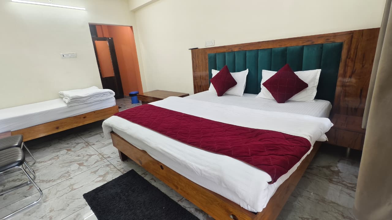 Shaheed Sanjay Bisht Homestay near Kainchi Dham Kosya Kutauli - Reviews ...