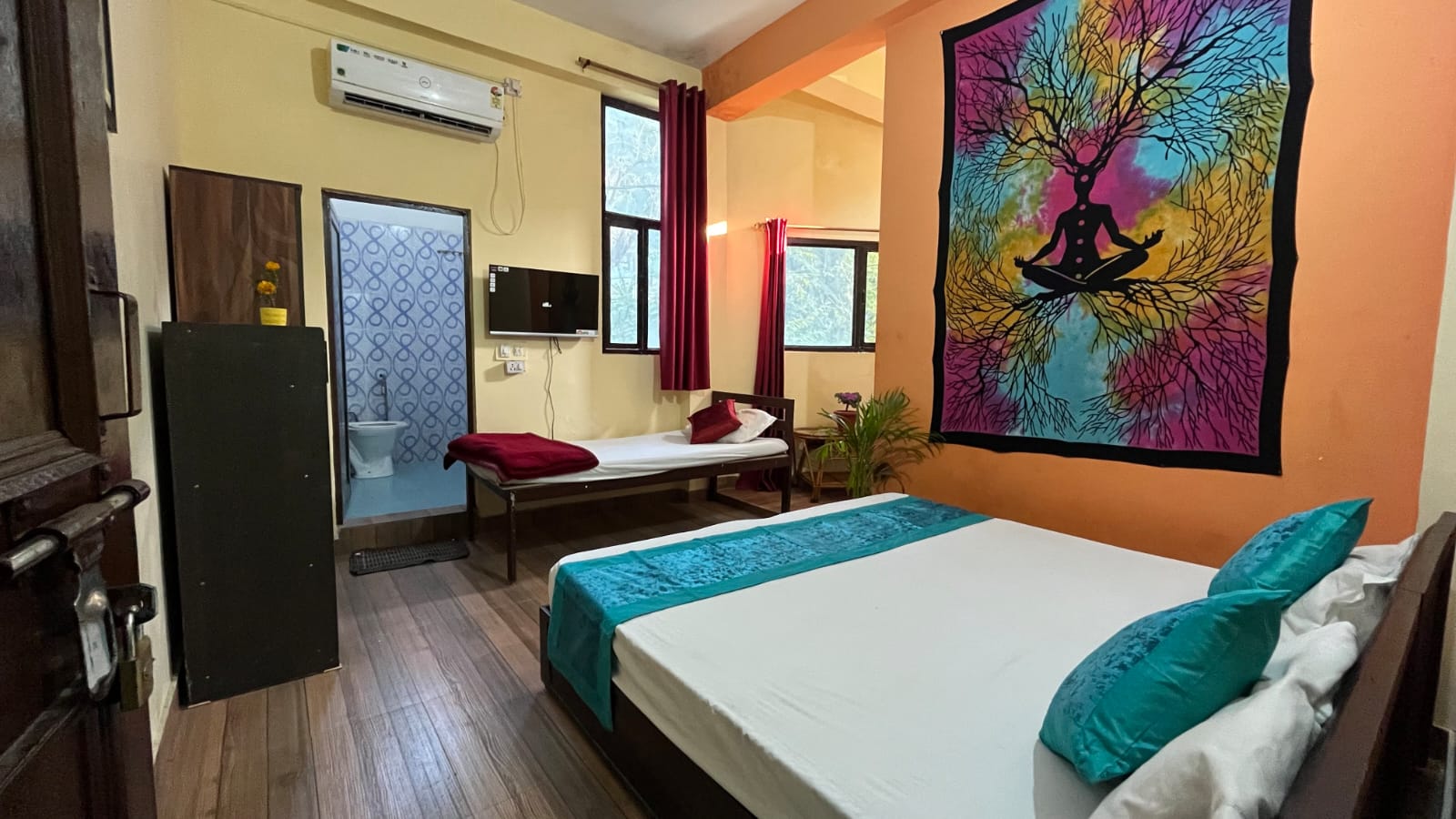 Tamraparni Rishikesh Stay 𝗕𝗢𝗢𝗞 Rishikesh Hotel
