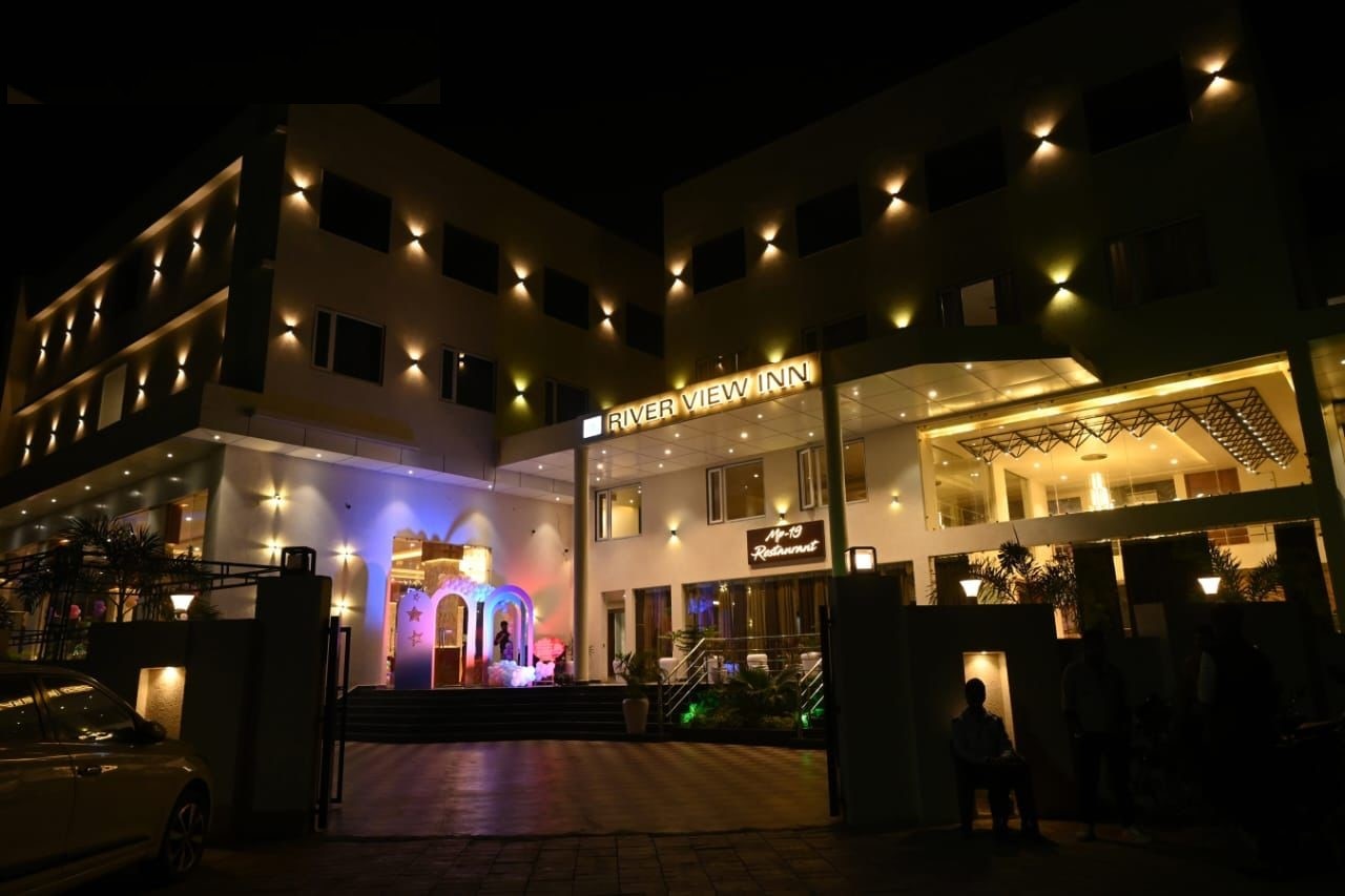 River View Inn 𝗕𝗢𝗢𝗞 Nagod Hotel
