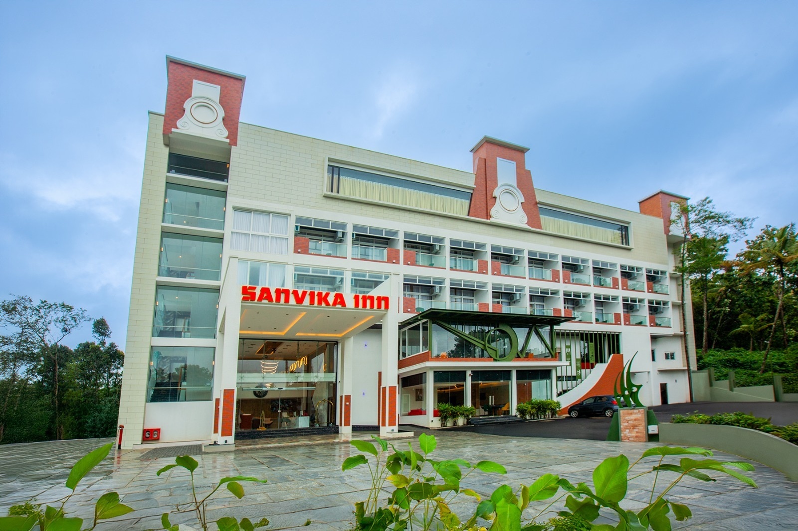 The Grand Sanvika 𝗕𝗢𝗢𝗞 Kattappana Resort