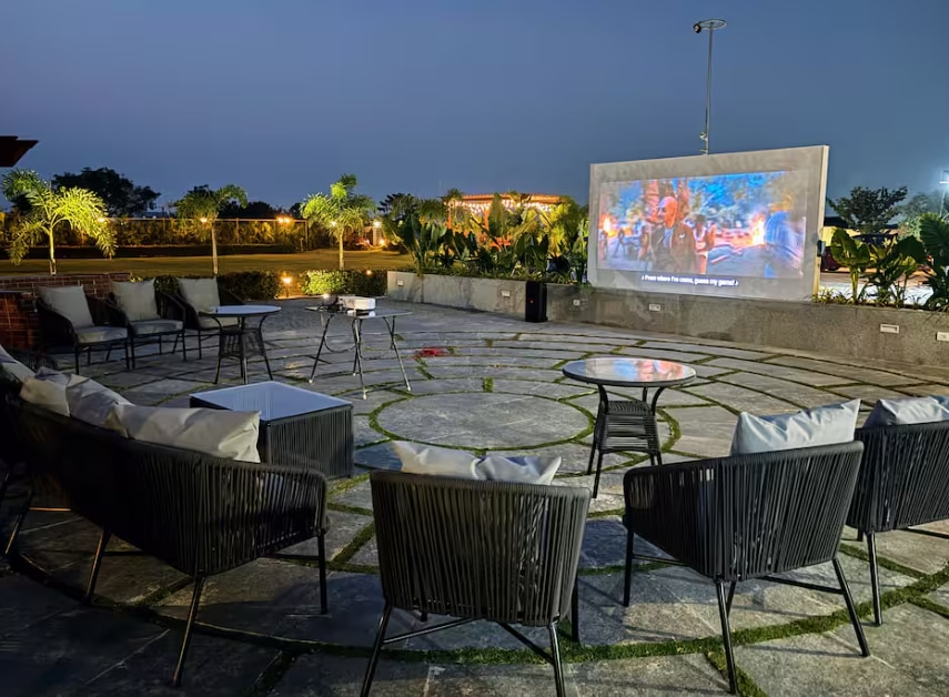 Vihari's Nature Embrace by MagoStays 𝗕𝗢𝗢𝗞 Hyderabad Farm House