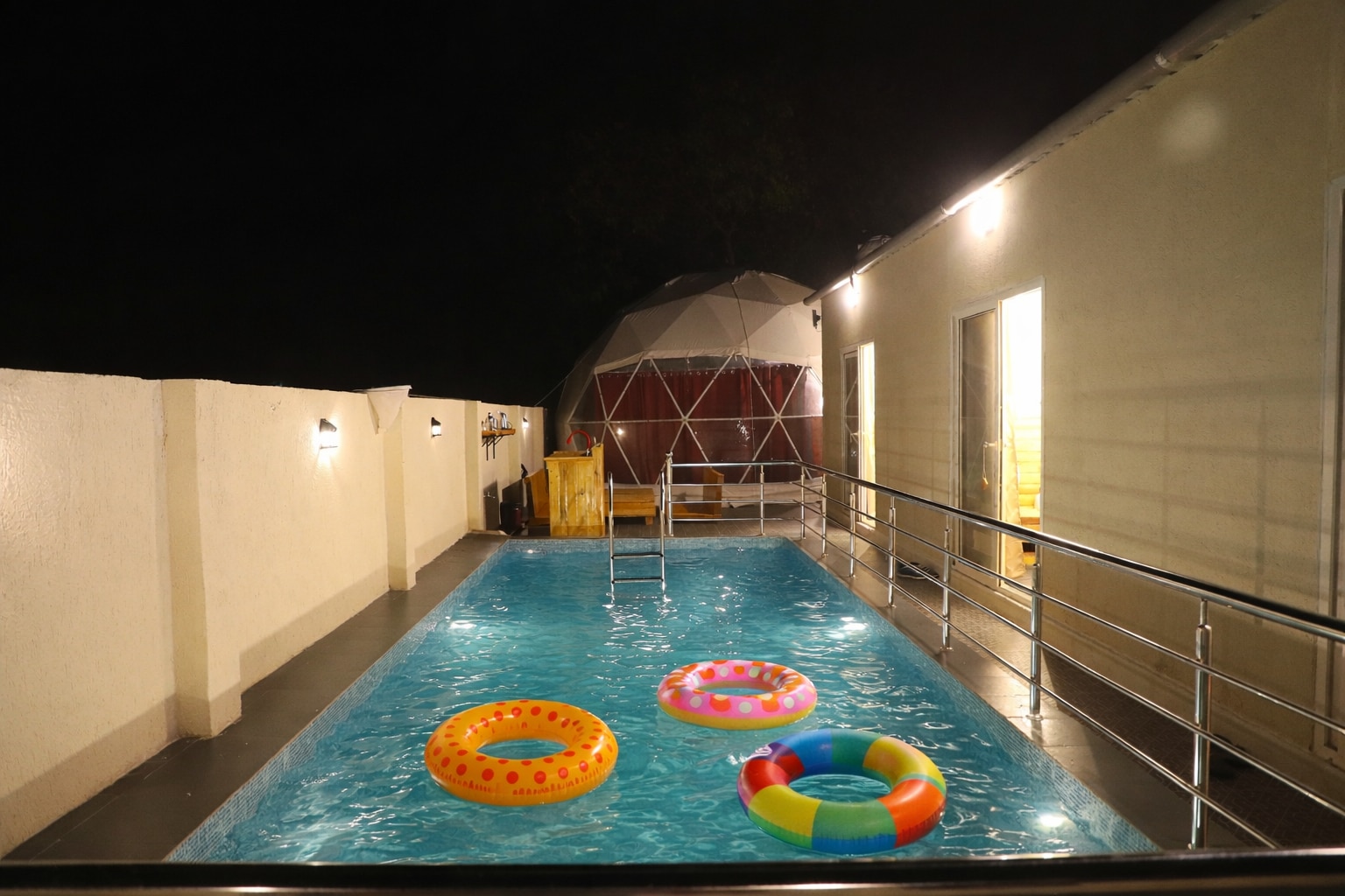 Infinite Luxuria 𝗕𝗢𝗢𝗞 Vikarabad Homestay