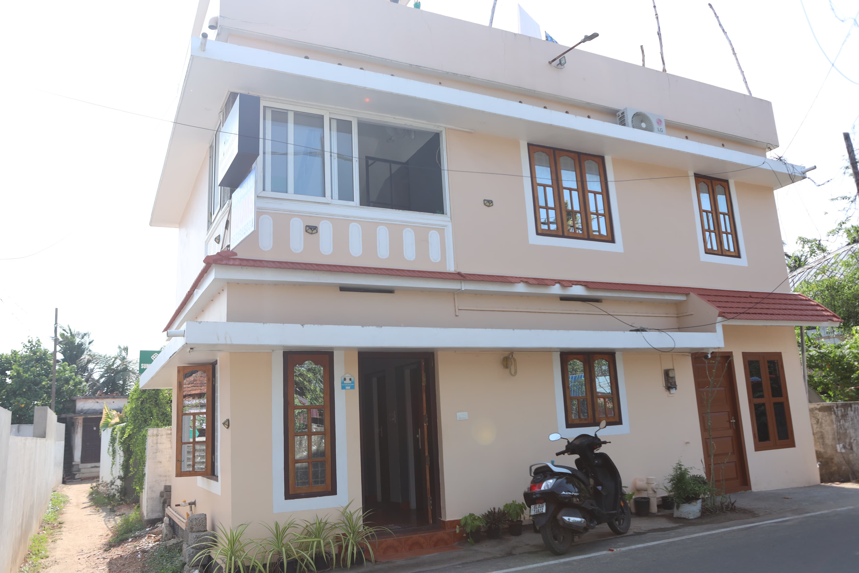 Allappey Beachavista 𝗕𝗢𝗢𝗞 Alleppey Homestay