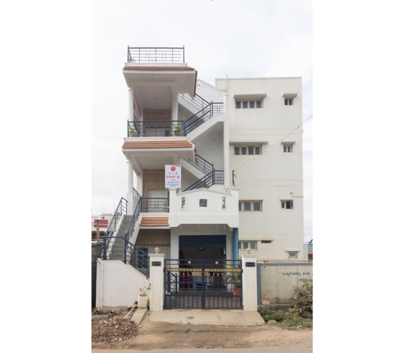 JandJ Homestay 𝗕𝗢𝗢𝗞 Chikmagalur Homestay