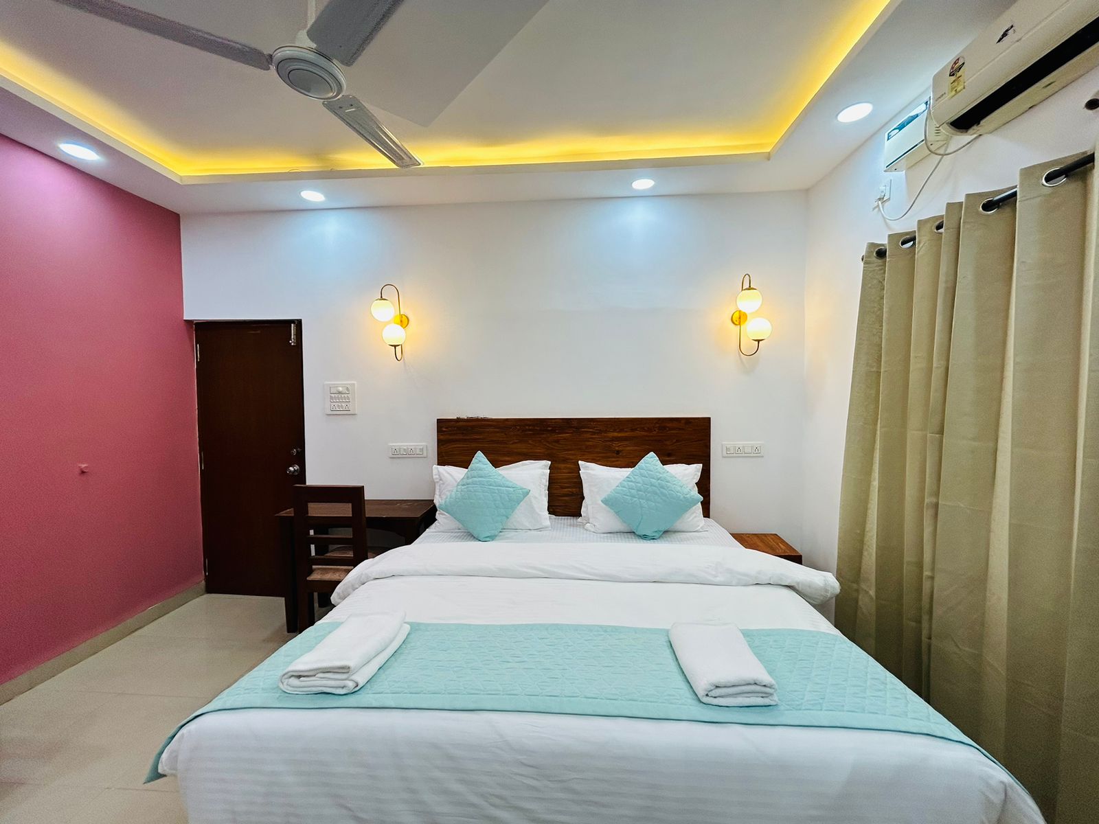 Photos of white Villa 3 Bhk in Sangolda Goa - Goa Hotel on Goibibo