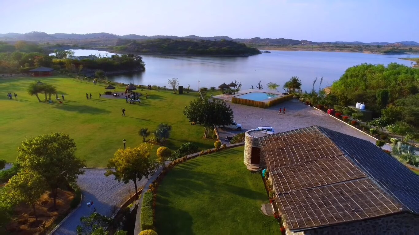 Sinnys Leopards Luxury Camp by the lake 𝗕𝗢𝗢𝗞 Sojat Resort