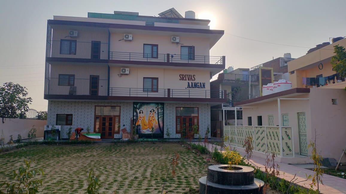 Srivas Aangan - 2BHK, 3BHK 𝗕𝗢𝗢𝗞 Vrindavan Apartment
