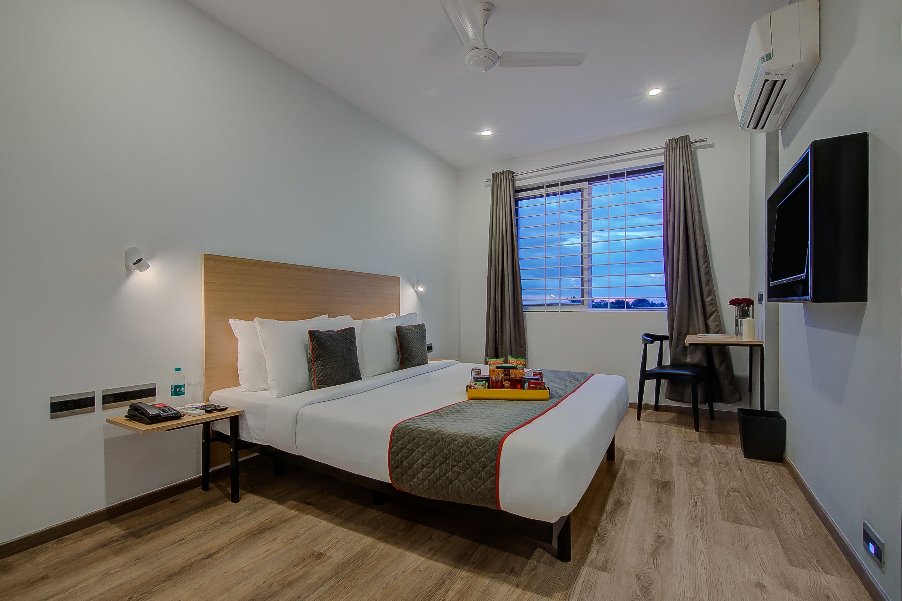 Super Townhouse Global Village Tech Park Near Kengeri Bus Terminal ...