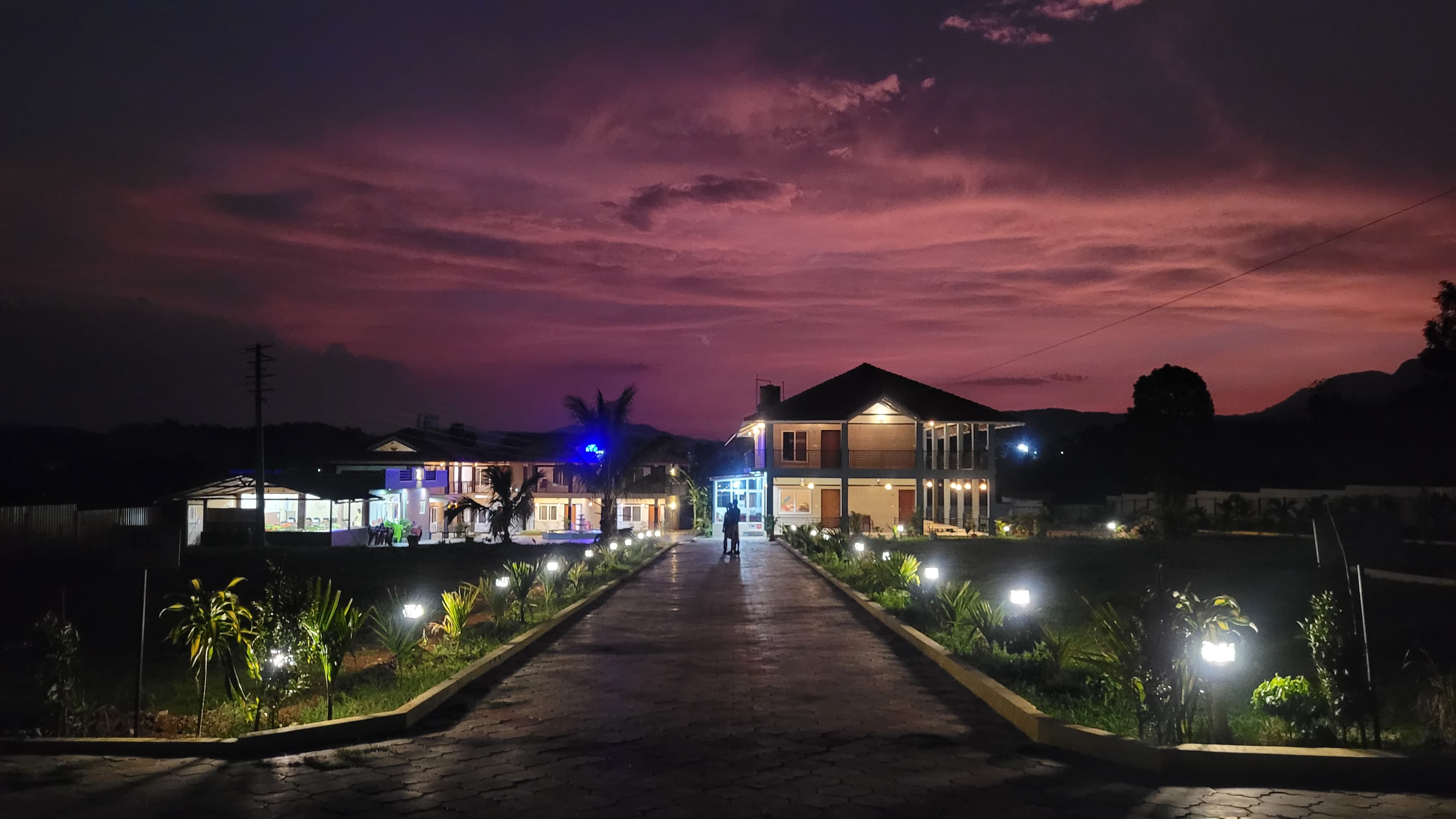Rangi Taranga 𝗕𝗢𝗢𝗞 Chikmagalur Hotel