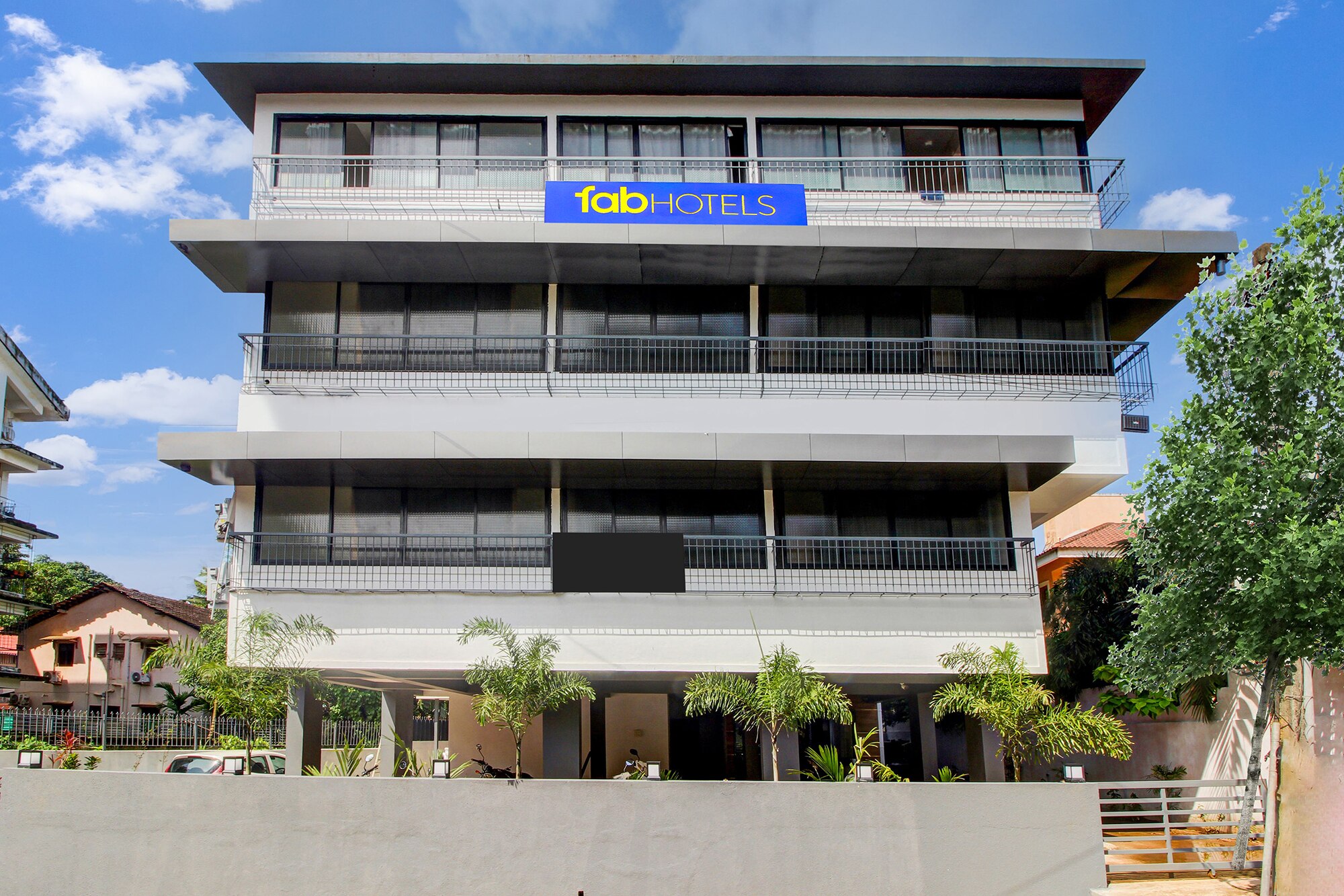 FabHotel Peak Stay - Nr. Mall De Goa, Porvorim 𝗕𝗢𝗢𝗞 Goa Hotel