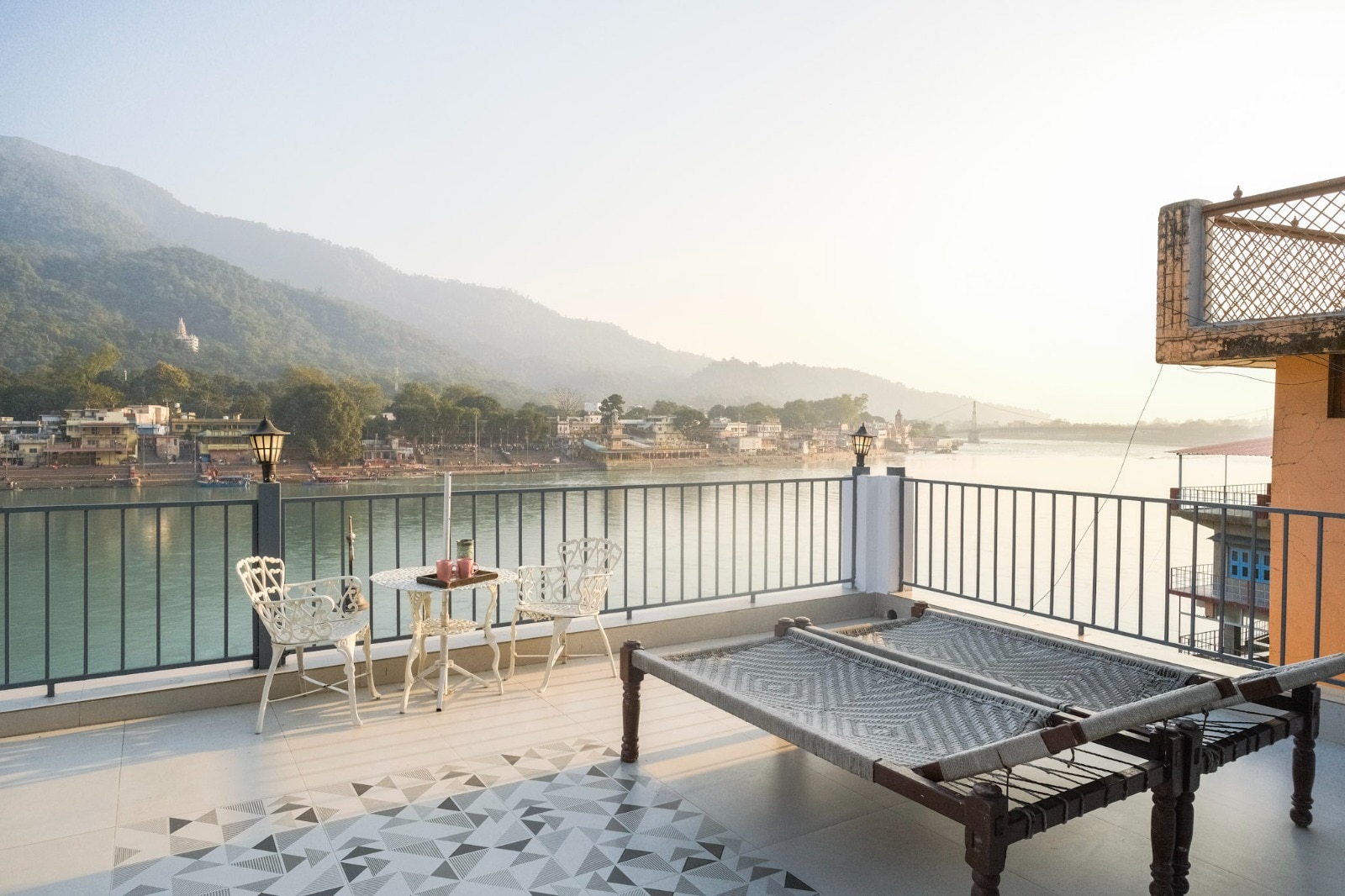 Amoha Homestay 𝗕𝗢𝗢𝗞 Rishikesh Villa