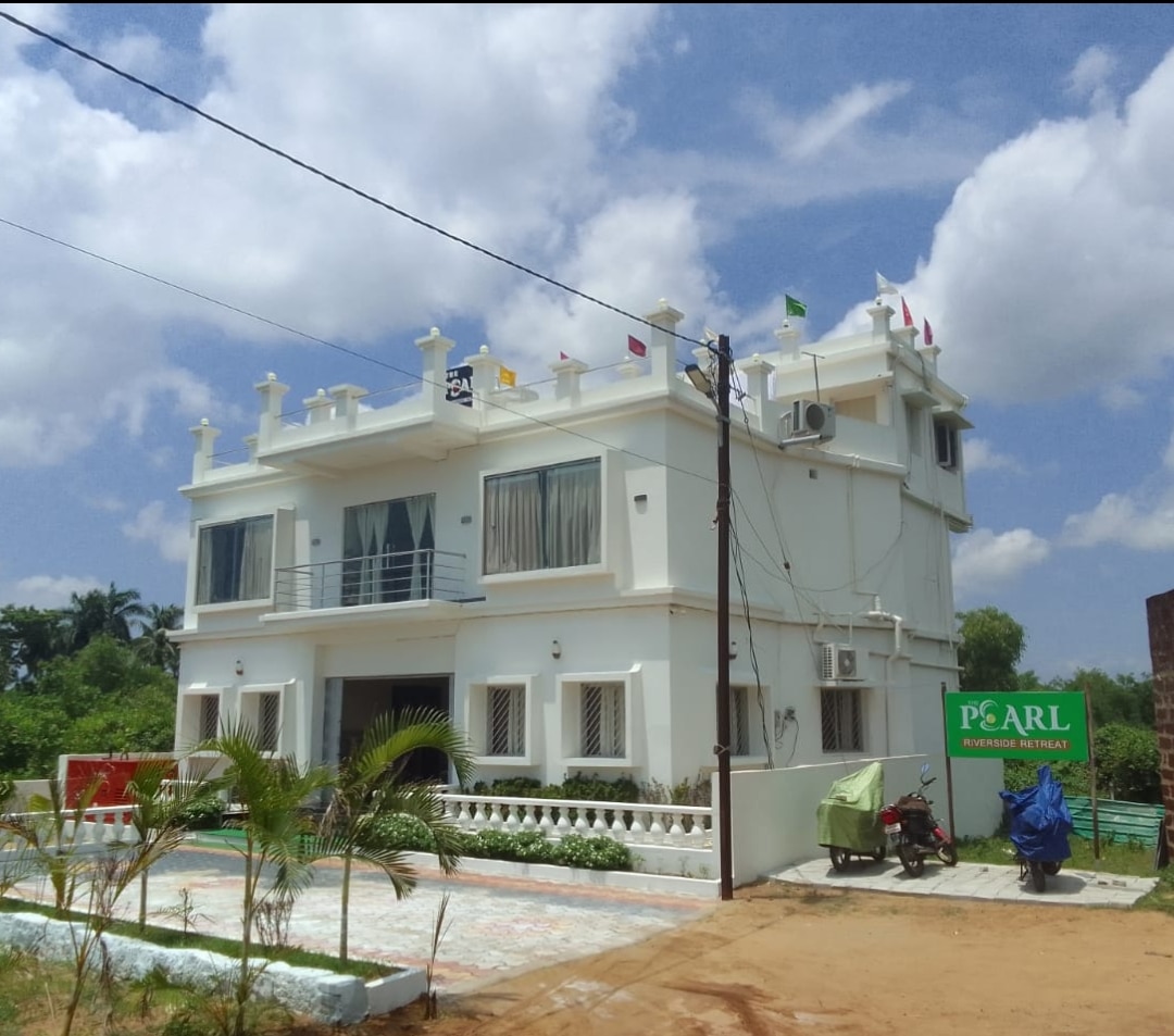 The Pearl 𝗕𝗢𝗢𝗞 Puri Guest House