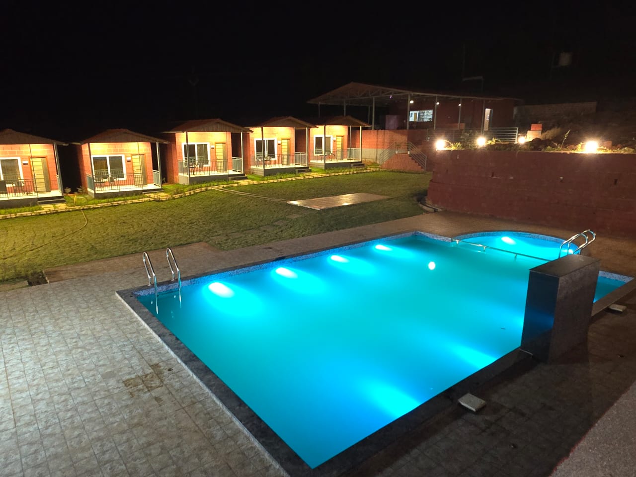 Mount Bliss Resort 𝗕𝗢𝗢𝗞 Mhasla Cottage