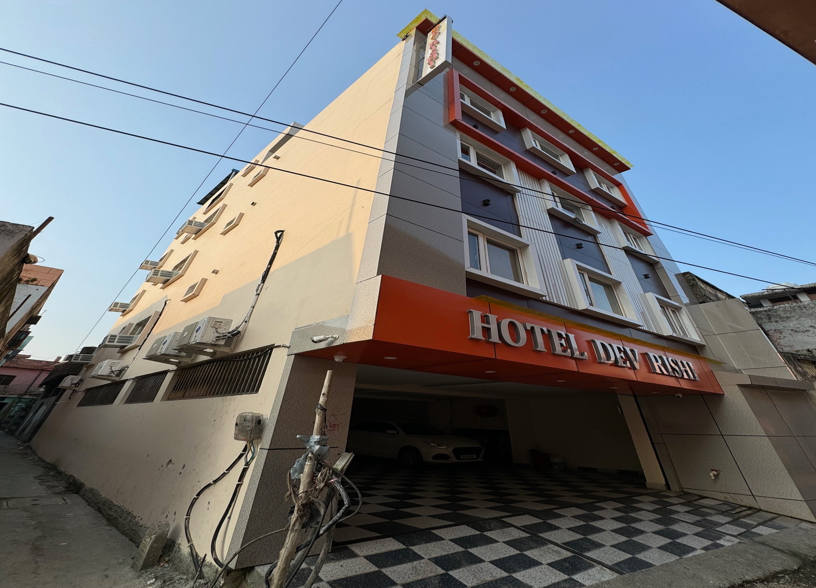 Hotel Dev Rishi By T And M Hotels 𝗕𝗢𝗢𝗞 Haridwar Hotel