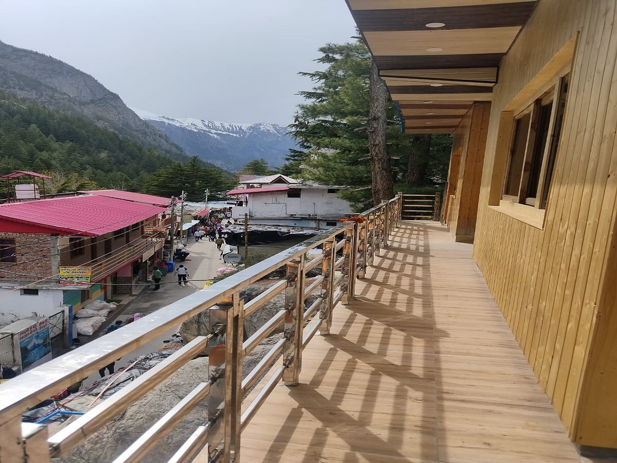 Hotel Shwetambara (1Min Walk to Gangotri Temple) Gangotri - Reviews ...