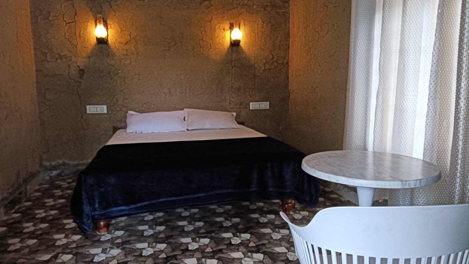 Skybz Ashokavanam 𝗕𝗢𝗢𝗞 Marayoor Homestay