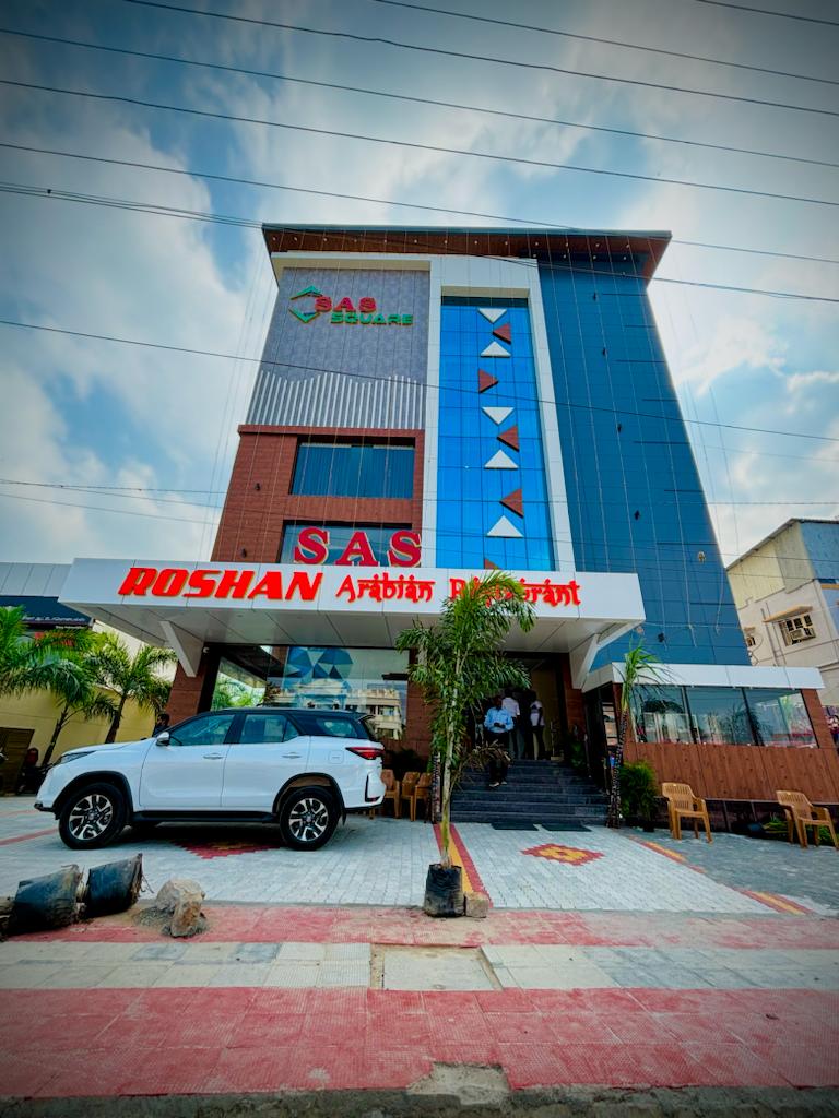 SAS SQUARE 𝗕𝗢𝗢𝗞 Tiruchirappalli Hotel