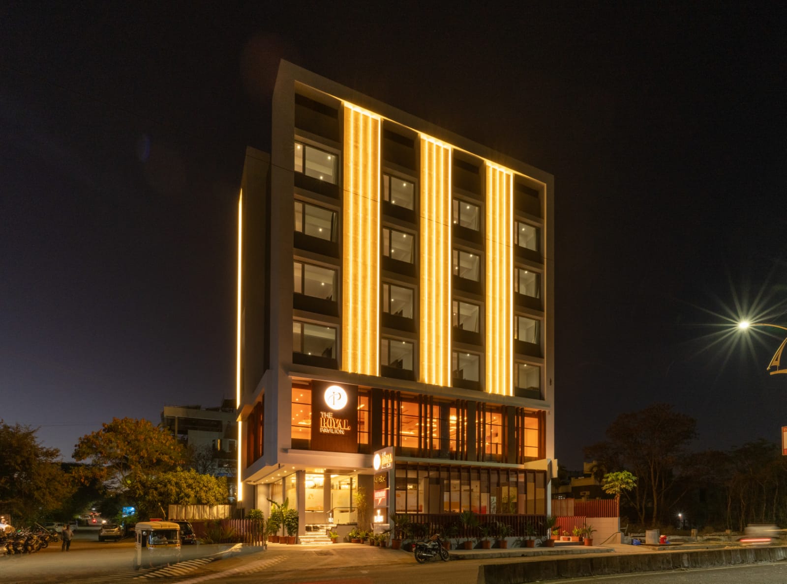 The Royal Pavilion Hotel Kolhapur - Reviews, Photos & Offer