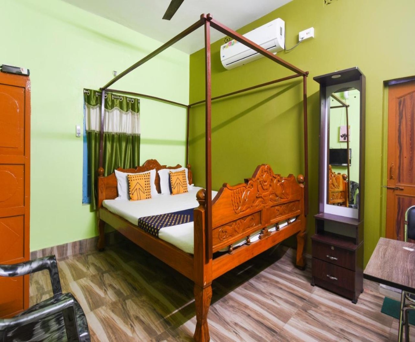 Lodge Meghmallar Bishnupur - Reviews, Photos & Offer