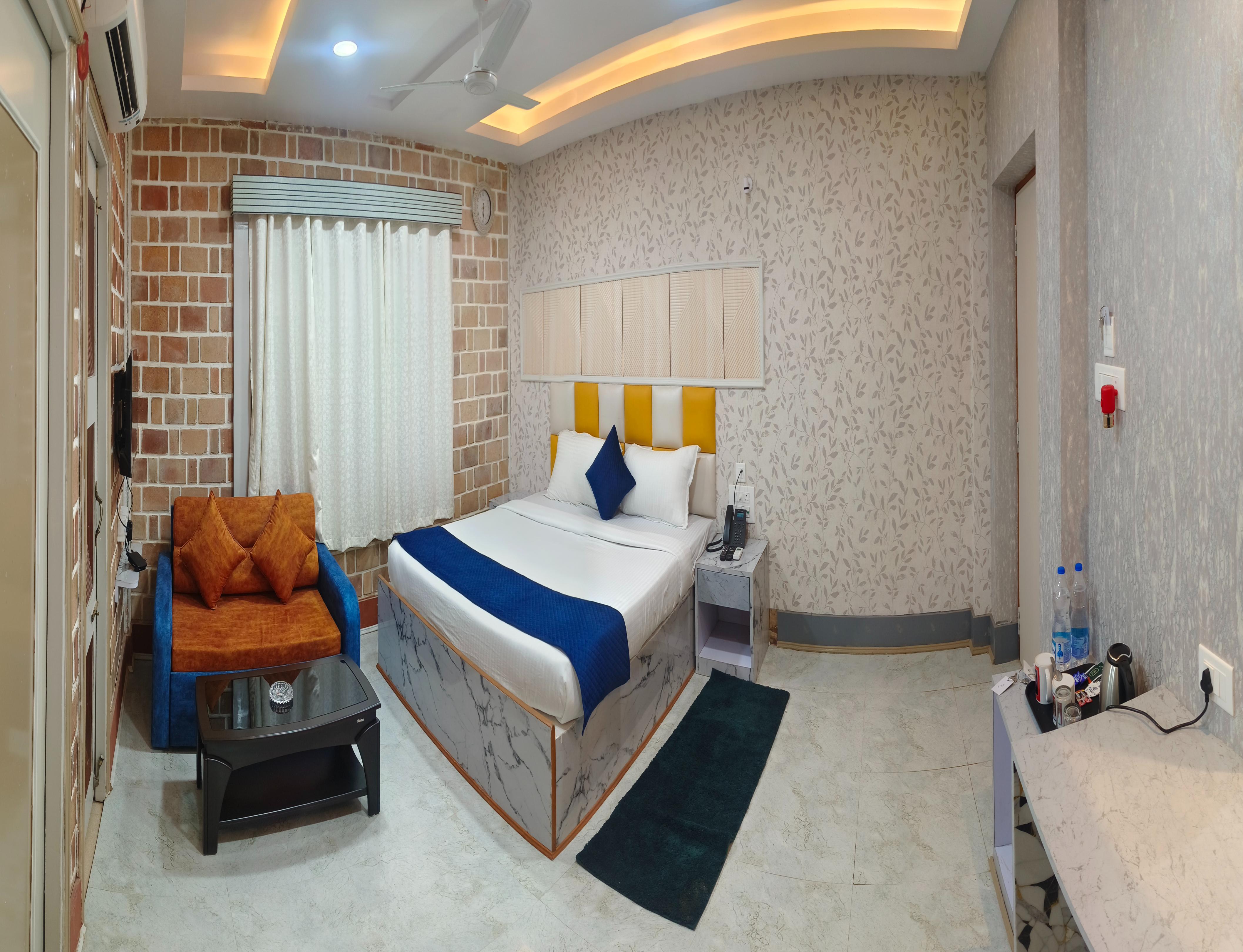KRISH VILLA RESORT & RESTAURANT 헕헢헢헞 Jhargram Hotel