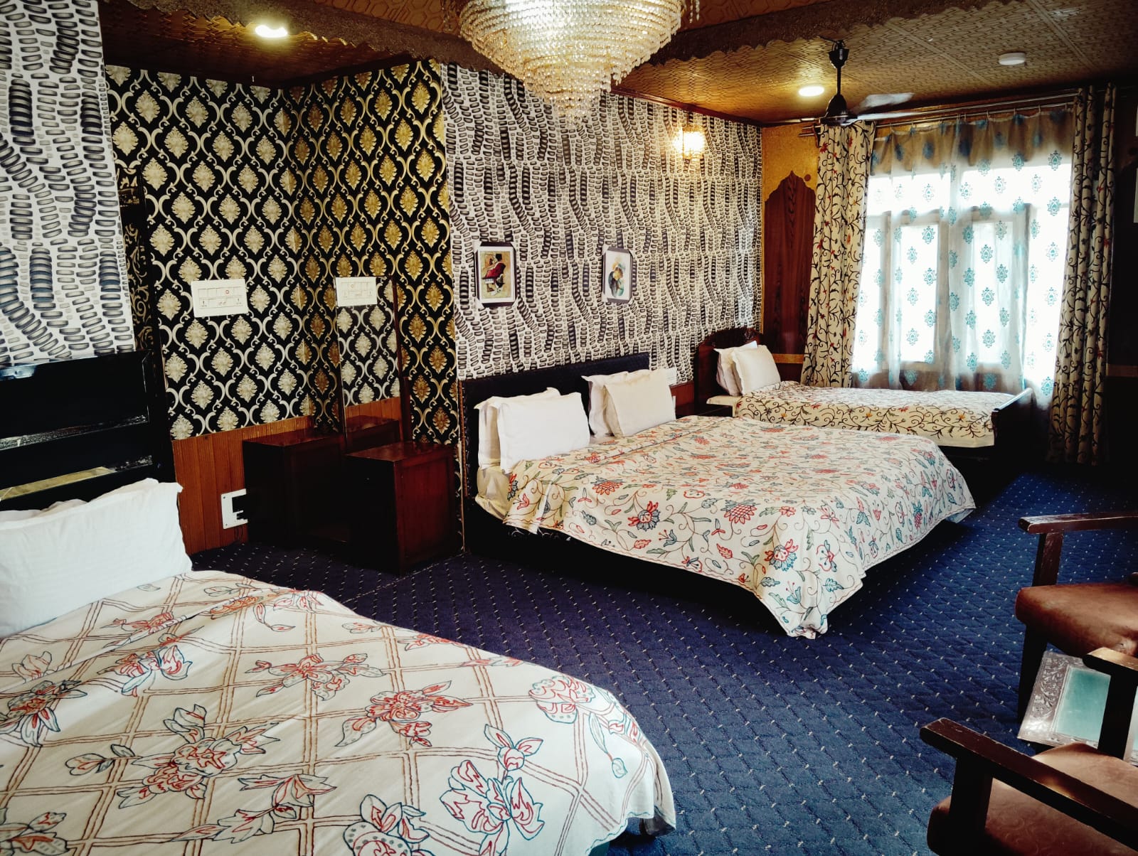 Dal View Resort Srinagar - Reviews, Photos & Offer