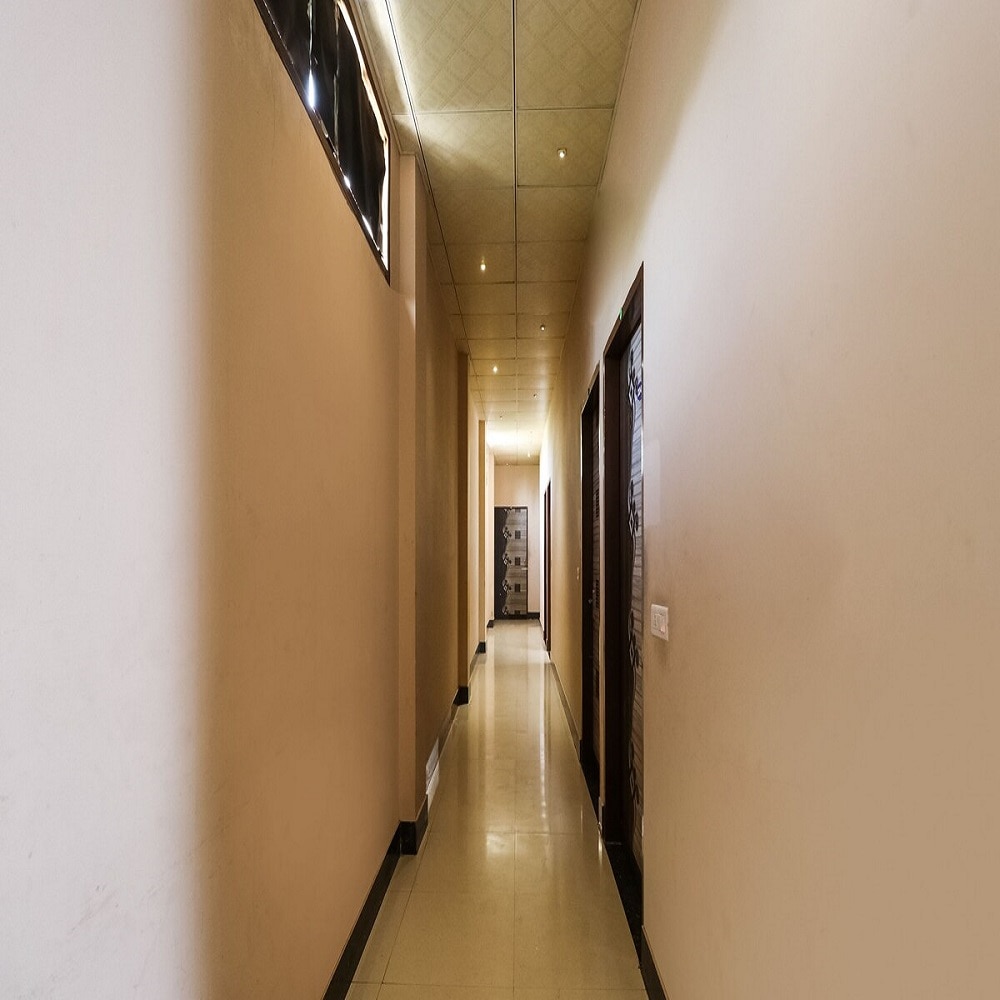 Dhingra Guest House 𝗕𝗢𝗢𝗞 Sirsa Hotel