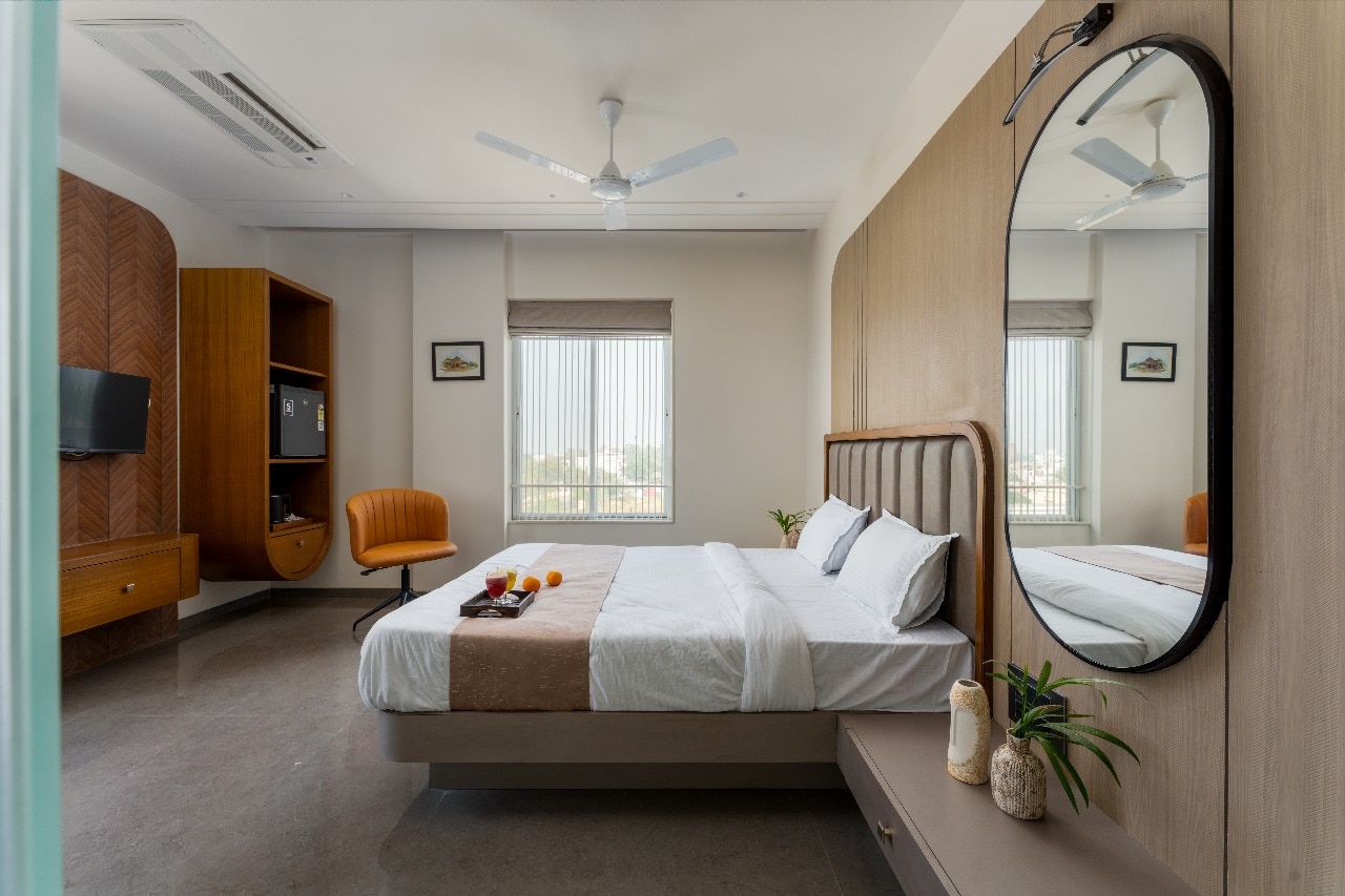 The Grand Shaurya 𝗕𝗢𝗢𝗞 Atpadi Villa