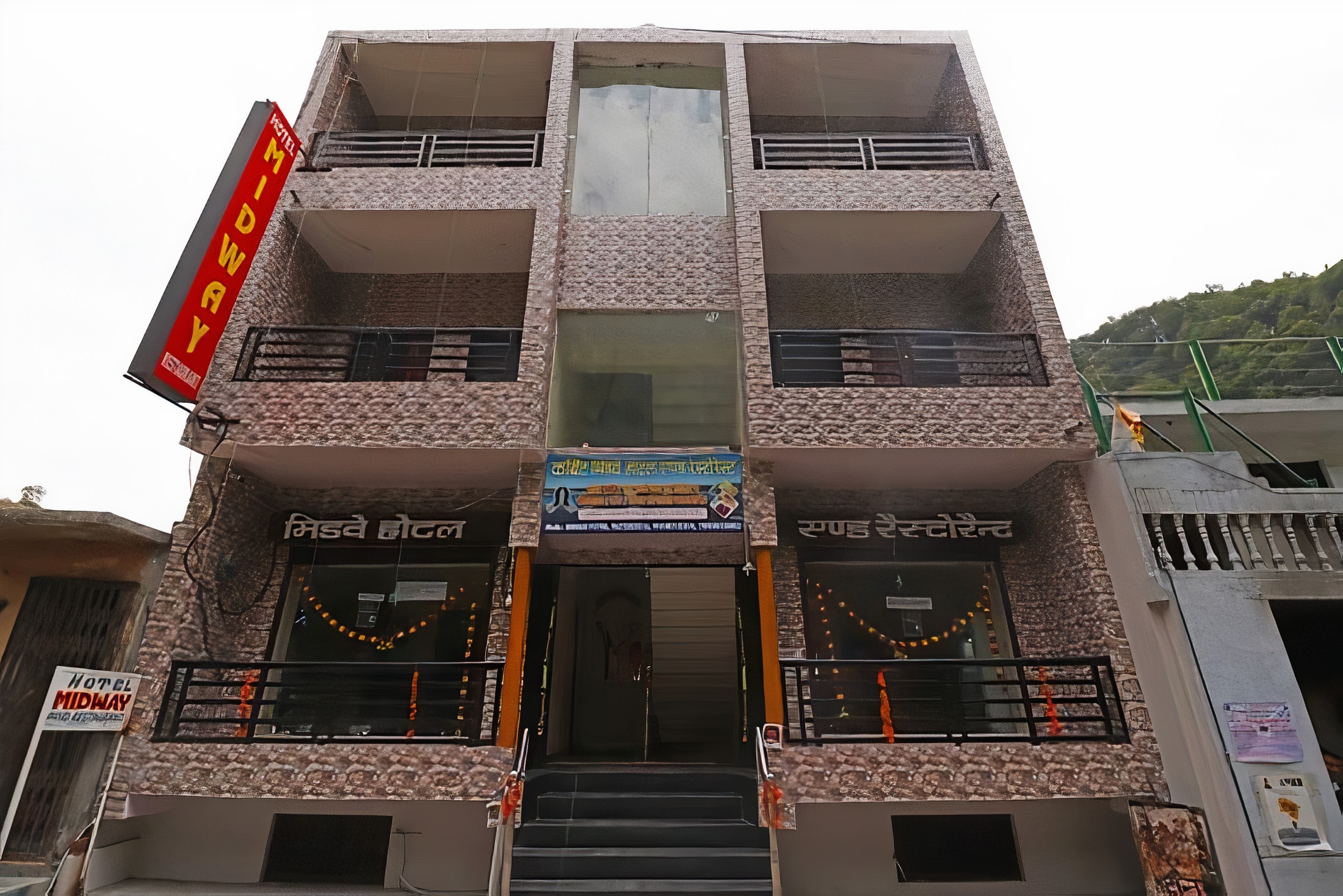 Hotel Midway Marchula 𝗕𝗢𝗢𝗞 Jim Corbett (Ramnagar) Hotel