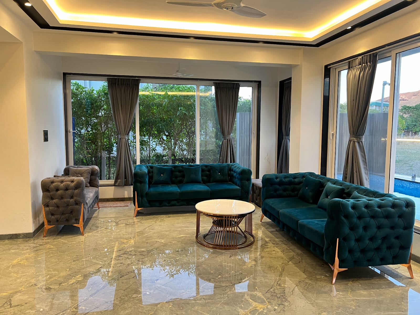 S2 Premium Villa Igatpuri 4BHK- Heated Jacuzzi, bathtub and Infinity ...