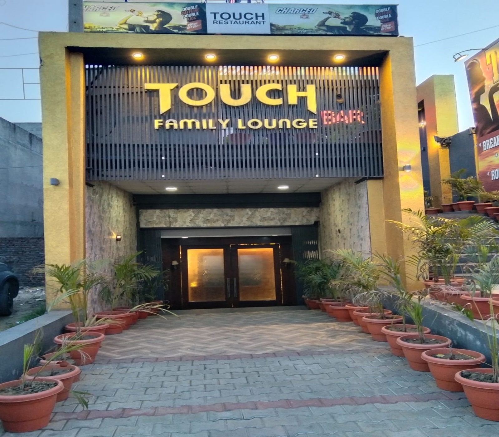 HOTEL TOUCH 𝗕𝗢𝗢𝗞 Doraha, Punjab Hotel