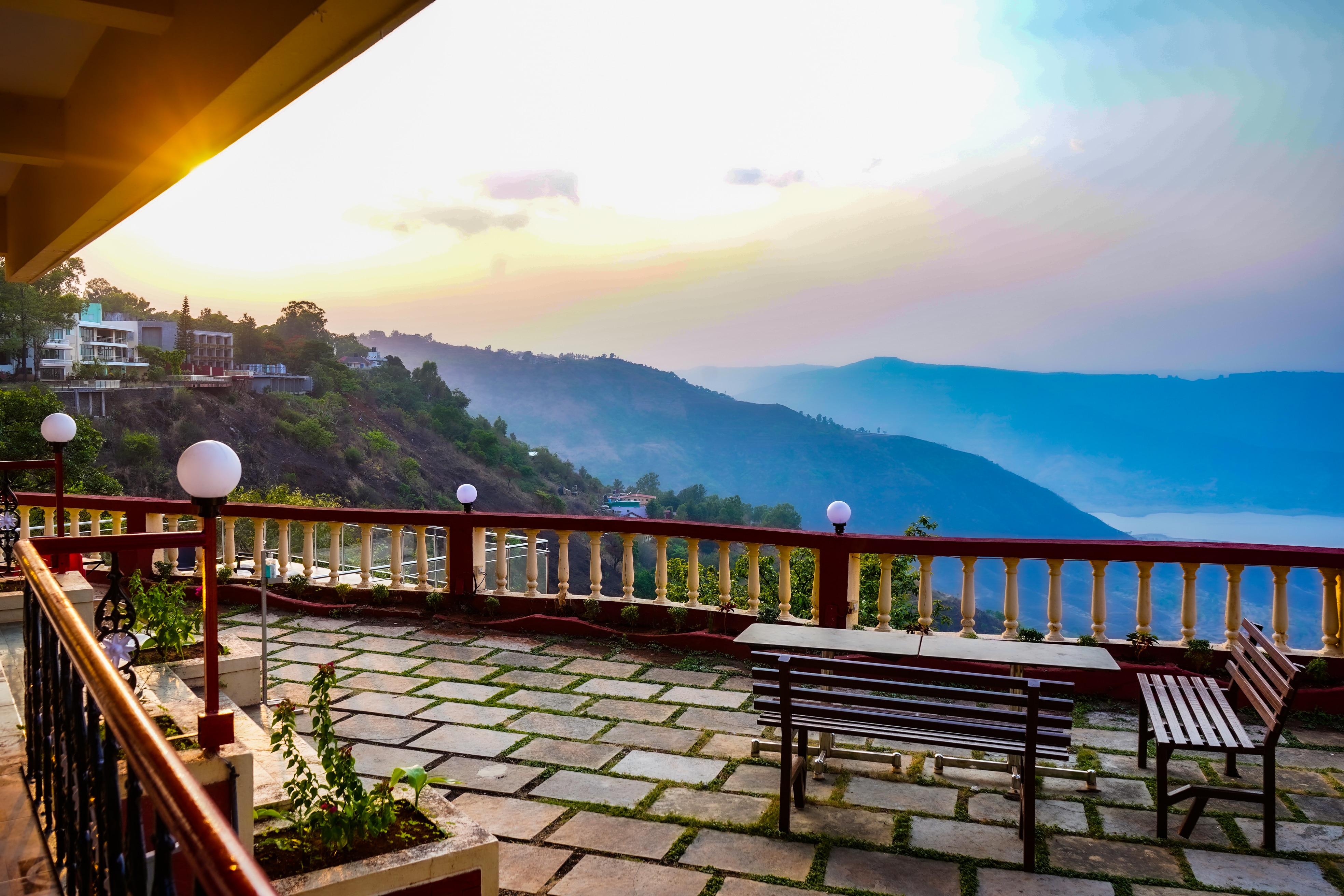 Rooms of Sharayu Holidays Valley View - Hotel in Mahabaleshwar