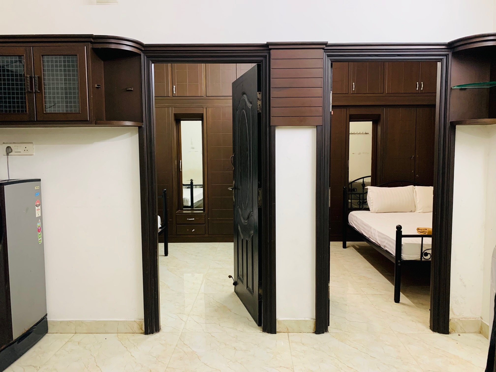 PLEASANT STAY Guest House Chennai - Reviews, Photos & Offer