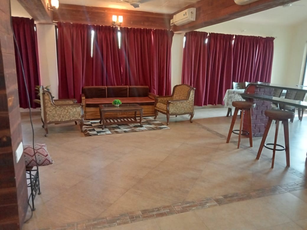 Nirvana Farms,Wada 𝗕𝗢𝗢𝗞 Wada Hotel