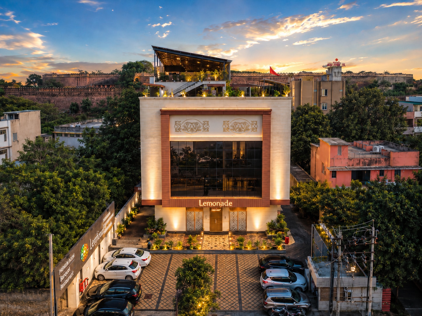 Hotel Lemonade Alwar 𝗕𝗢𝗢𝗞 Alwar Hotel