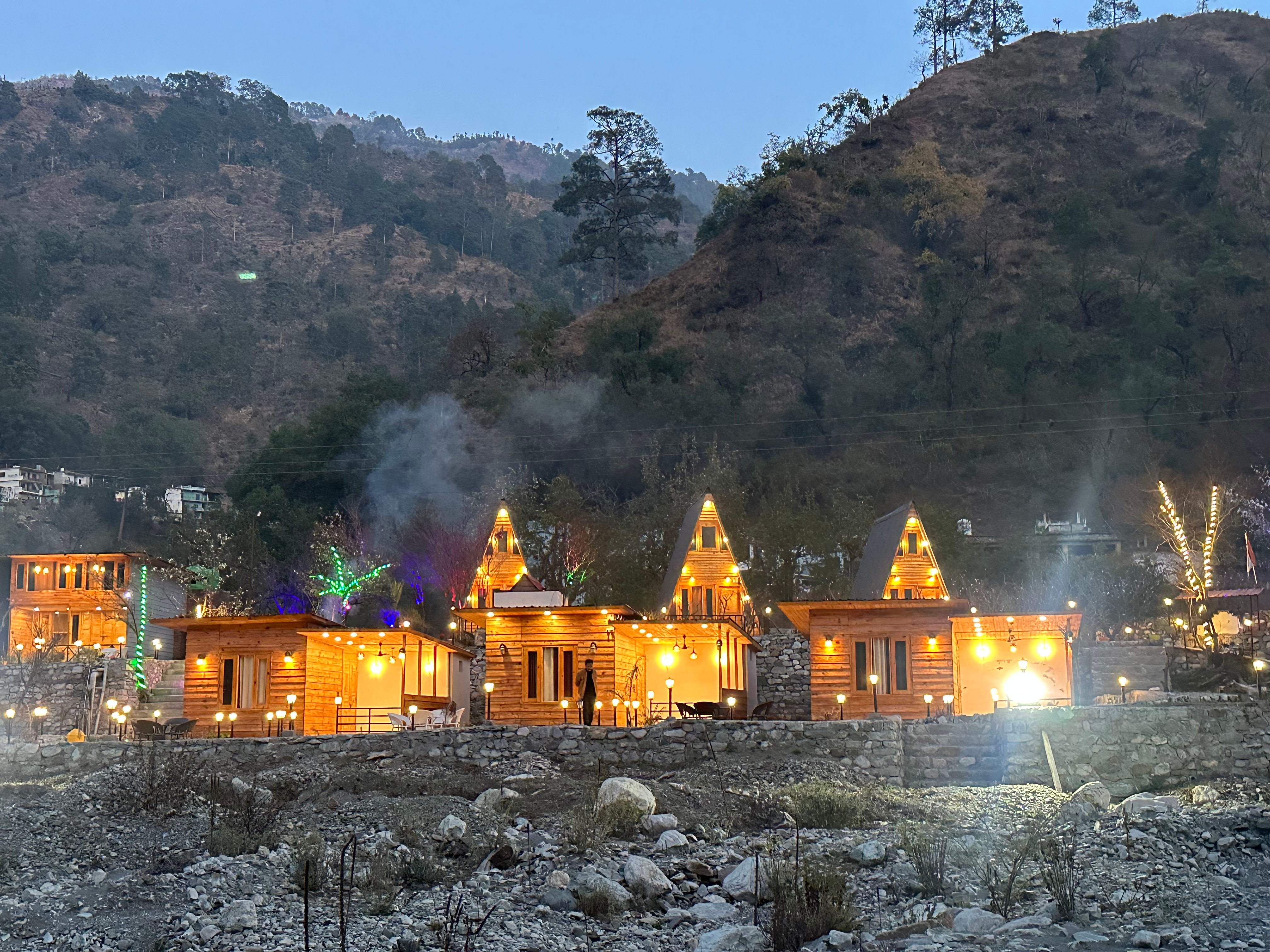Cabana Riverside Resort - Kainchi Dham 𝗕𝗢𝗢𝗞 Kosya Kutauli Resort