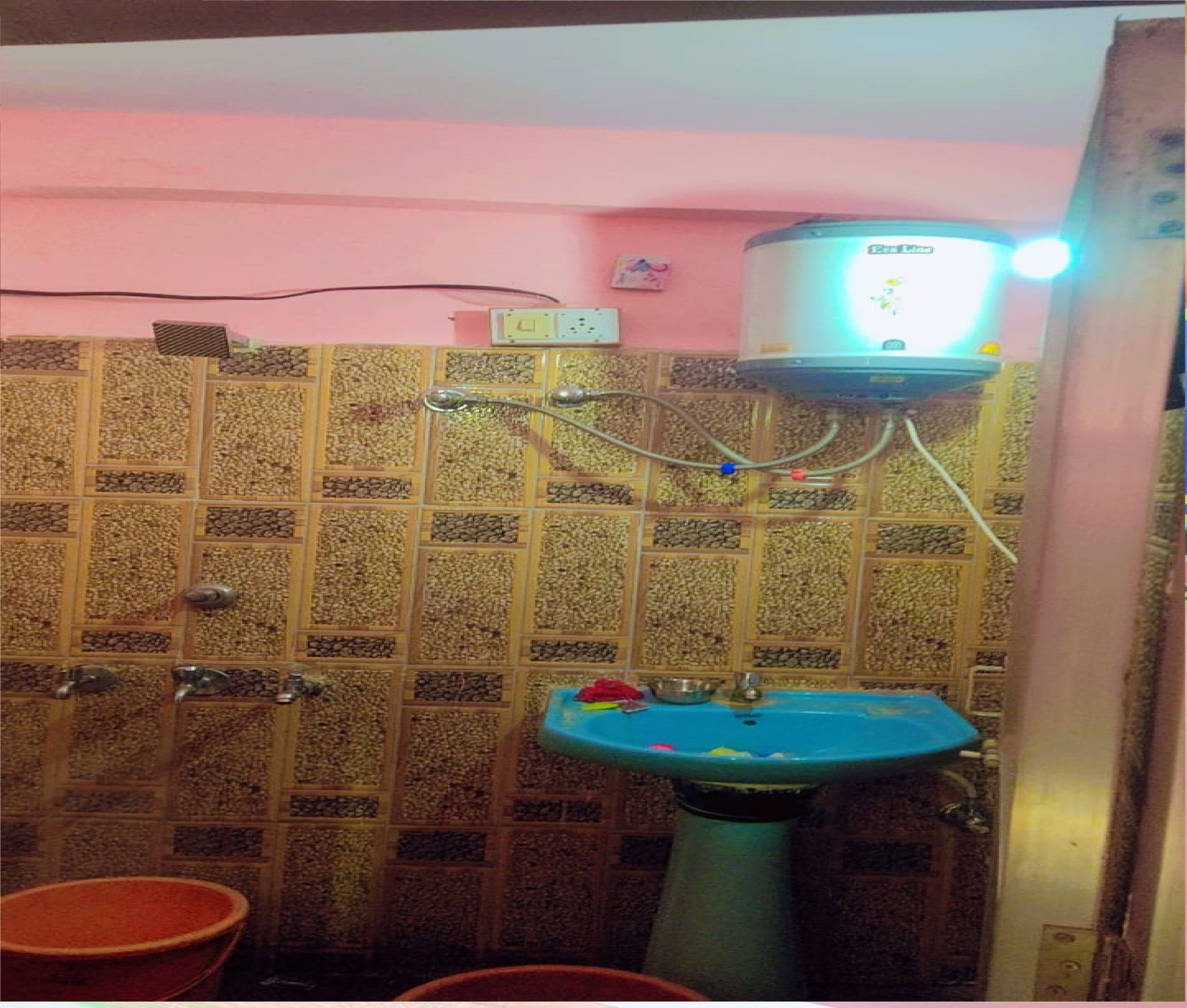 Neeraj Homestay 𝗕𝗢𝗢𝗞 Yamunotri Homestay