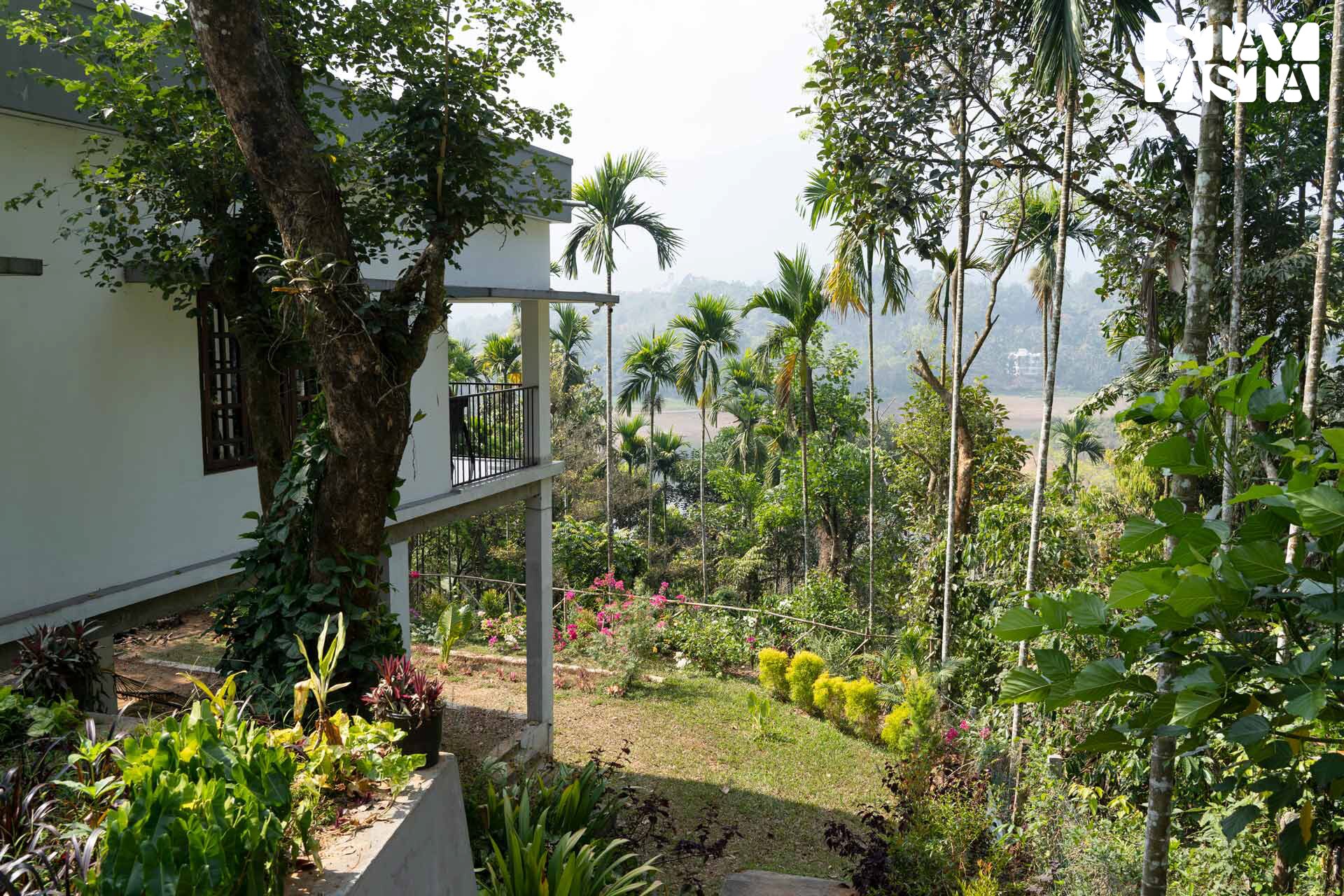 StayVista at Lakeside Leisure 𝗕𝗢𝗢𝗞 Wayanad Villa