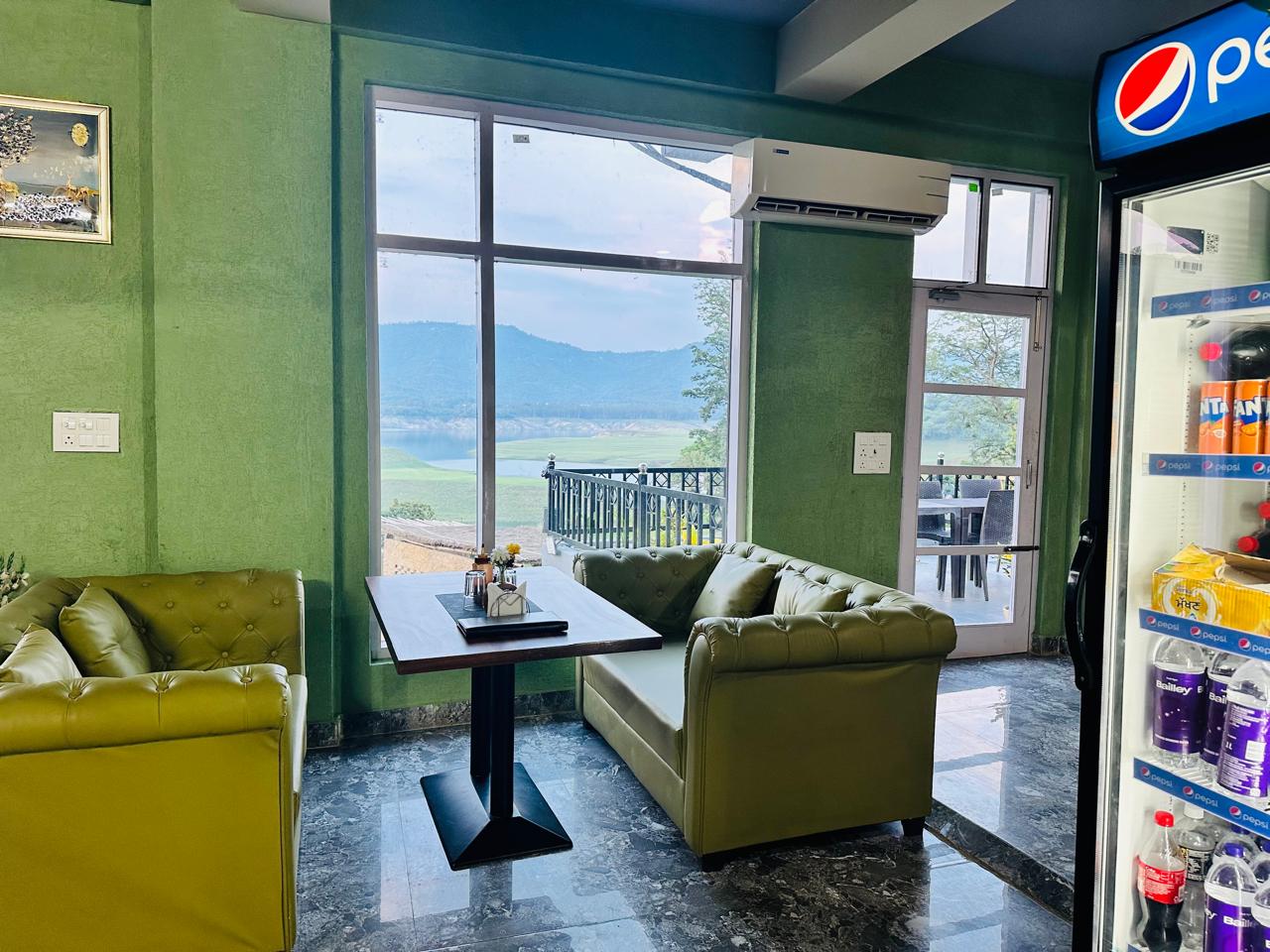 Hotel Simble Valley - Lake view. 𝗕𝗢𝗢𝗞 Bangana Hotel