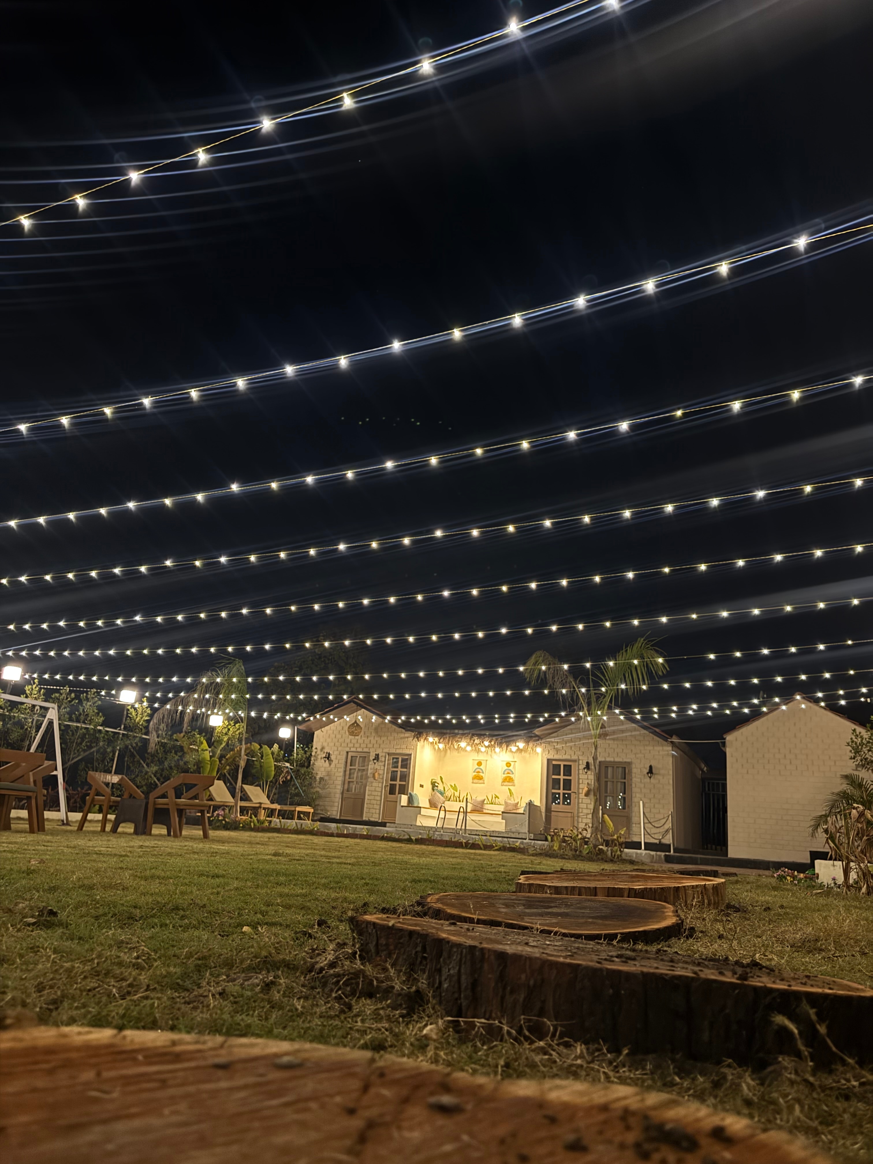 Ruvaya farms 𝗕𝗢𝗢𝗞 Mhow Farm House