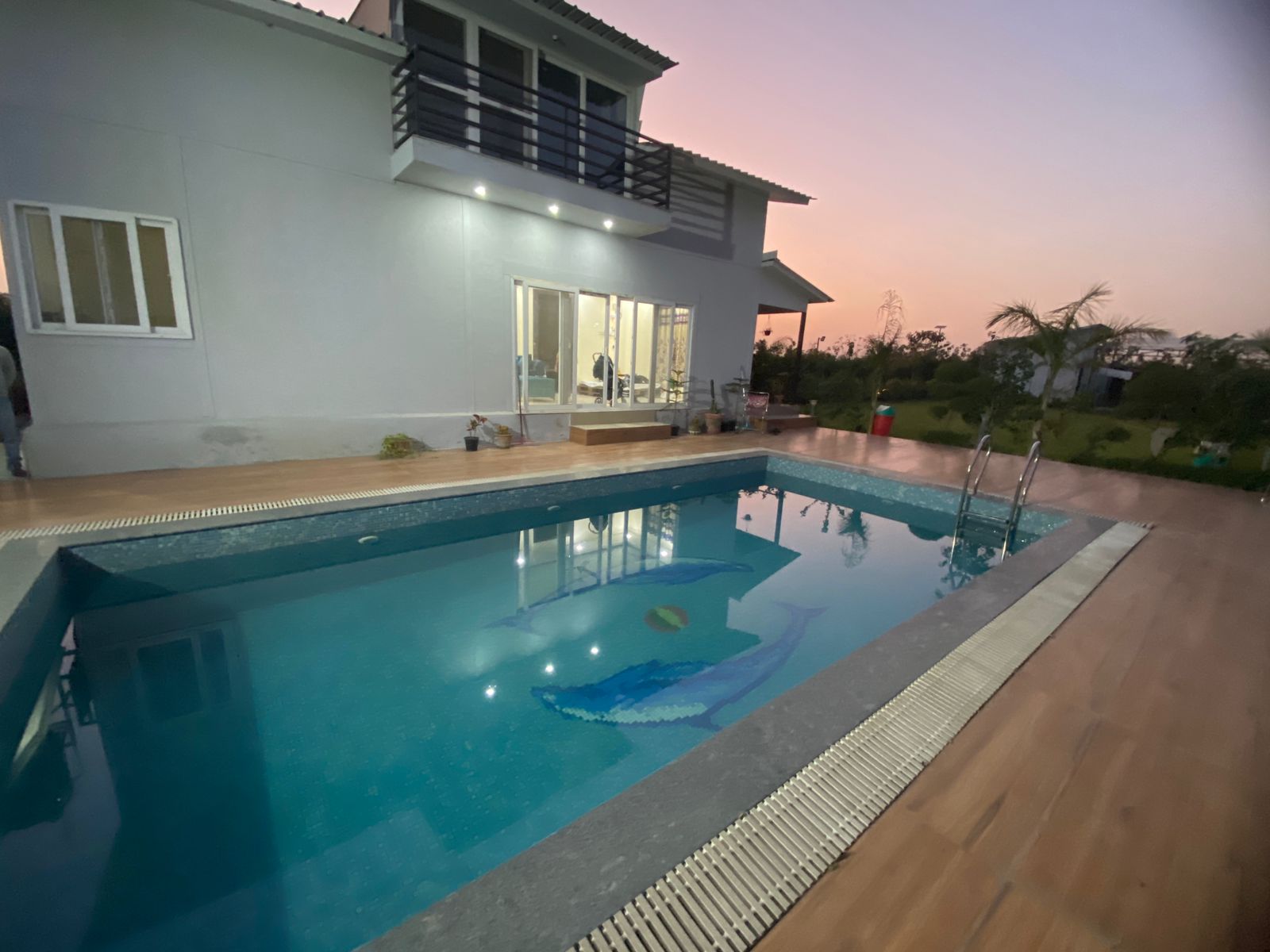 GoBravo 72 -3Bhk Farm with Pool and Garden Sec 150 Noida 𝗕𝗢𝗢𝗞 Noida ...