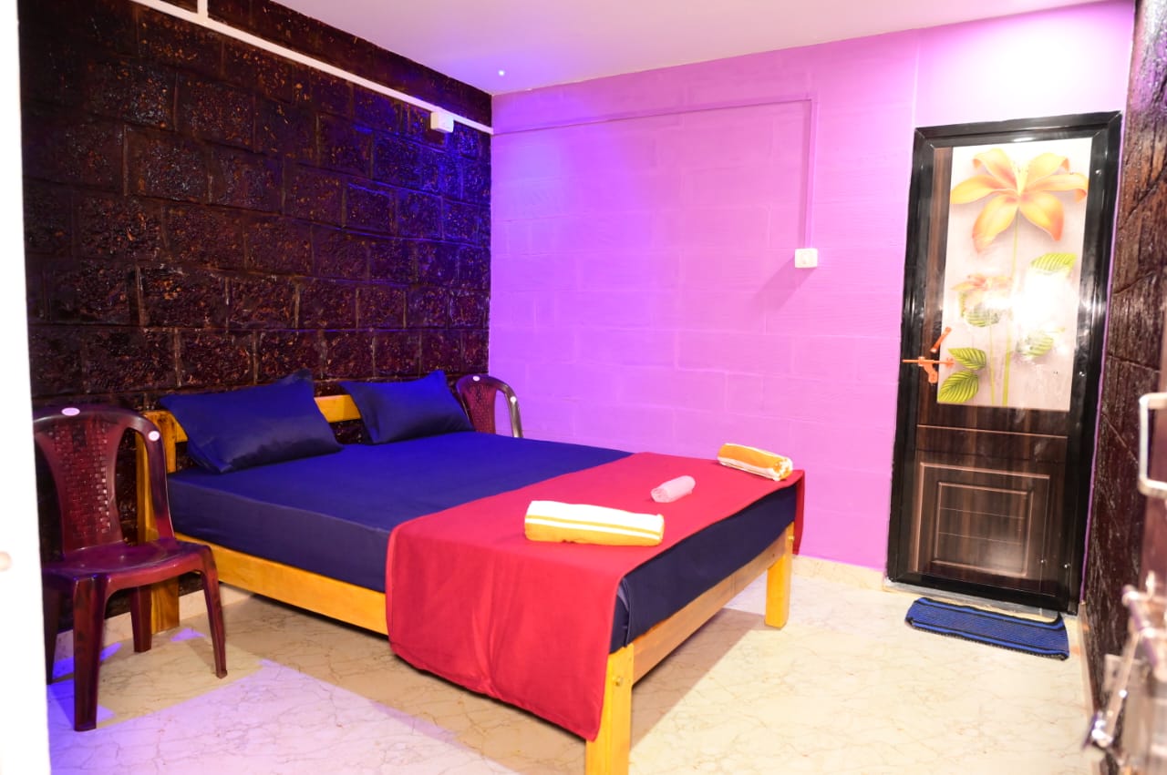 Green Homestay Gokarna 𝗕𝗢𝗢𝗞 Ankola Homestay