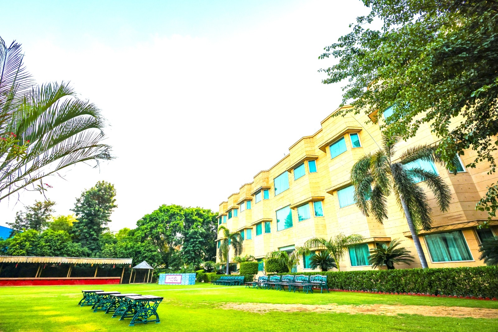 Tivoli Heritage Palace 𝗕𝗢𝗢𝗞 Rewari Resort