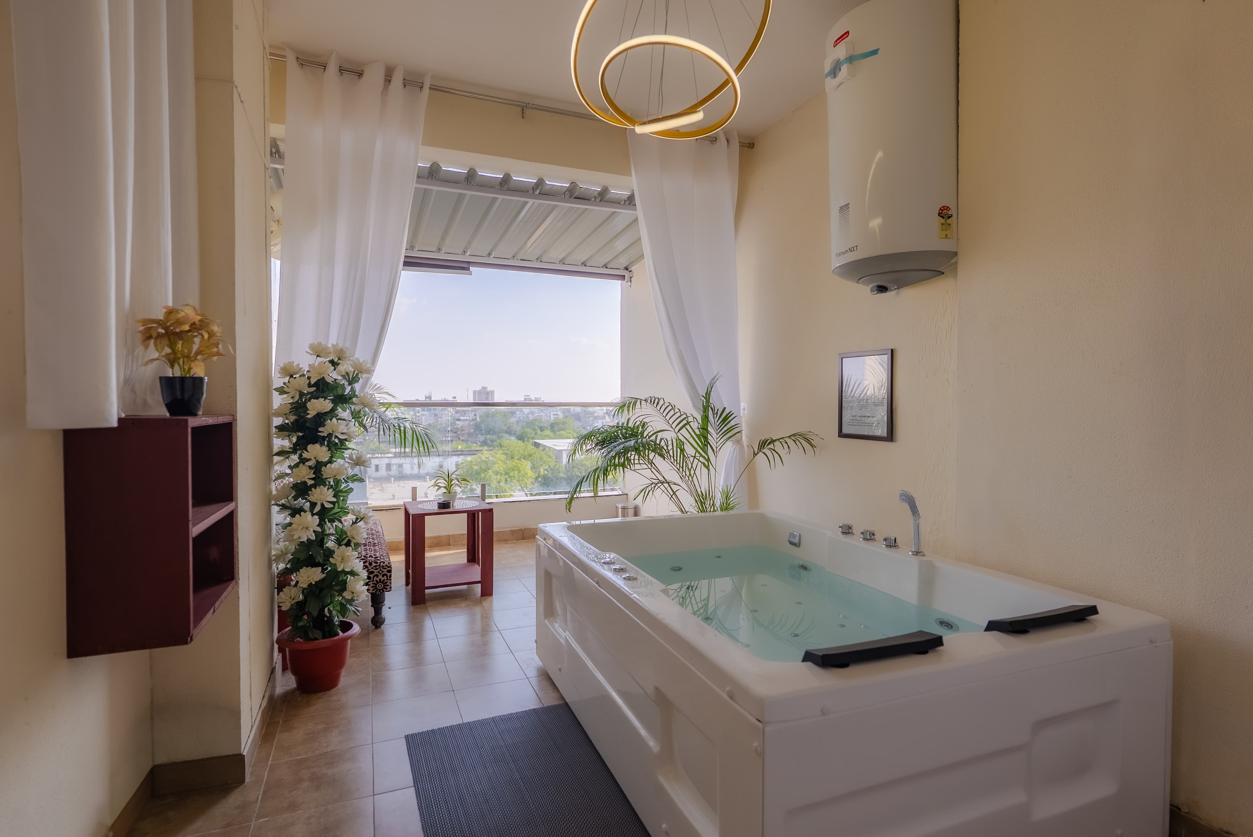 Amenities of Cayetana Luxury Homestays wid Jacuzzi Balcony