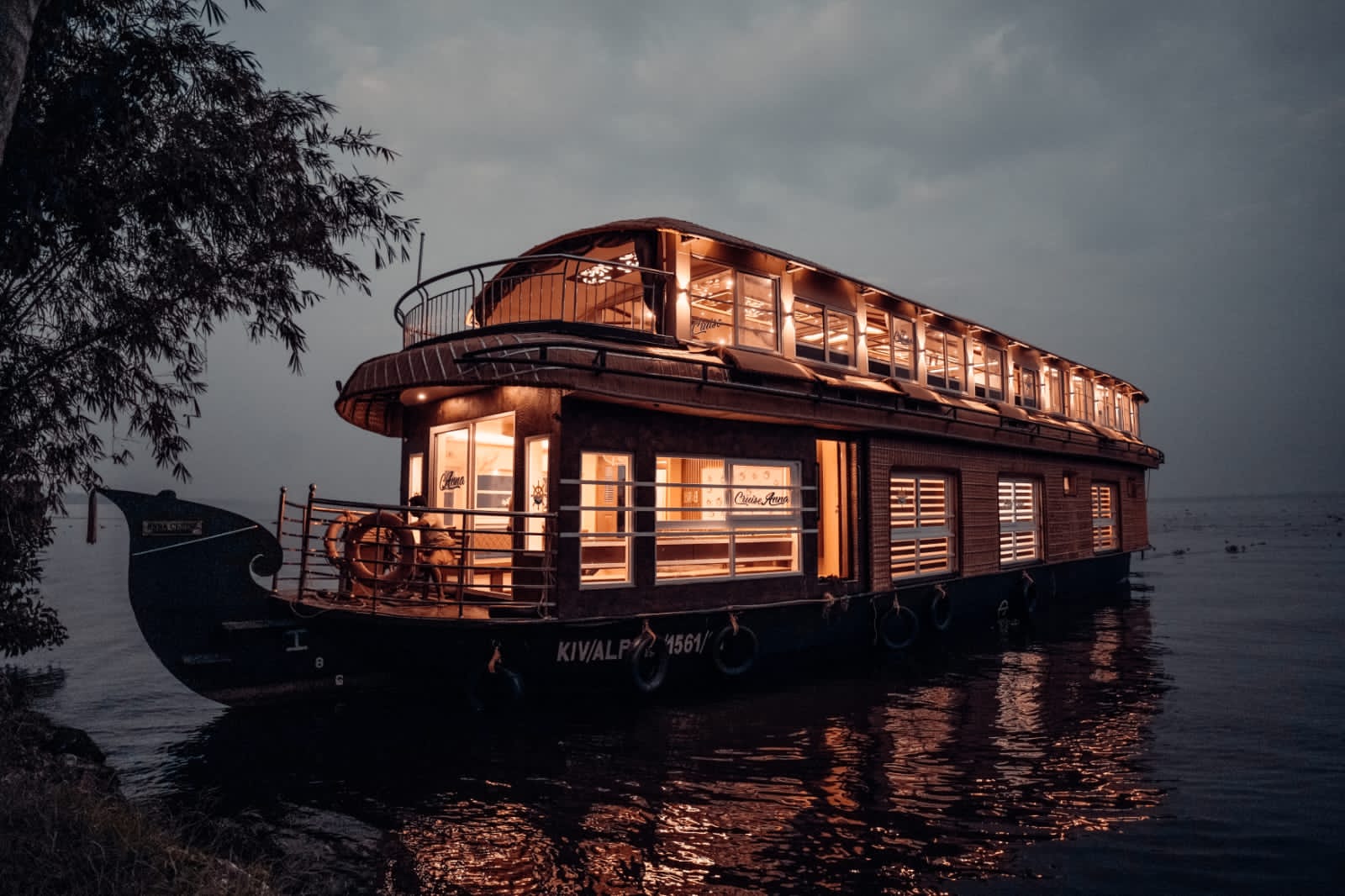 Kerala Boat House Inside