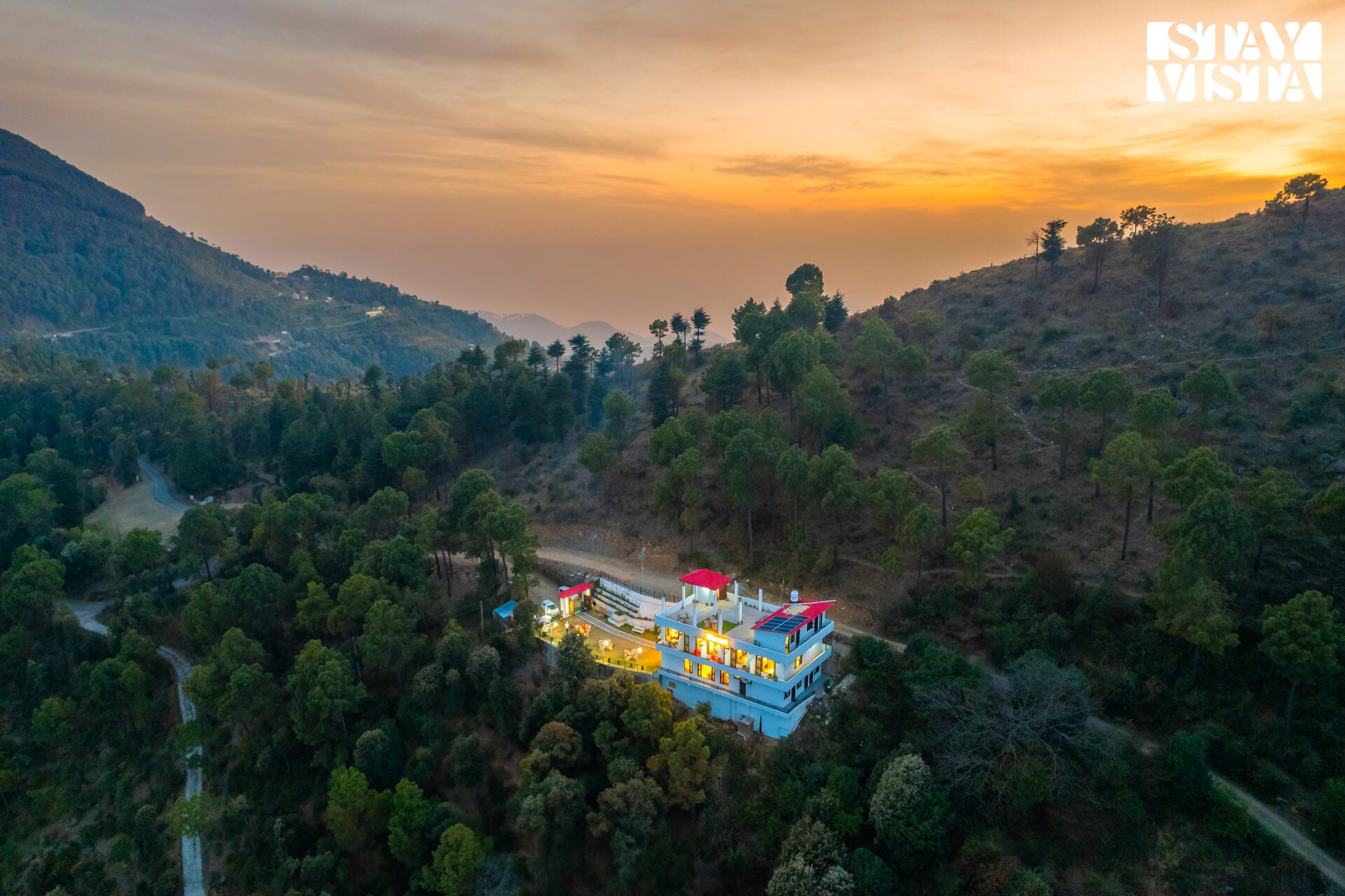 StayVista at Peace @ The Hush Escape 𝗕𝗢𝗢𝗞 Arki Villa